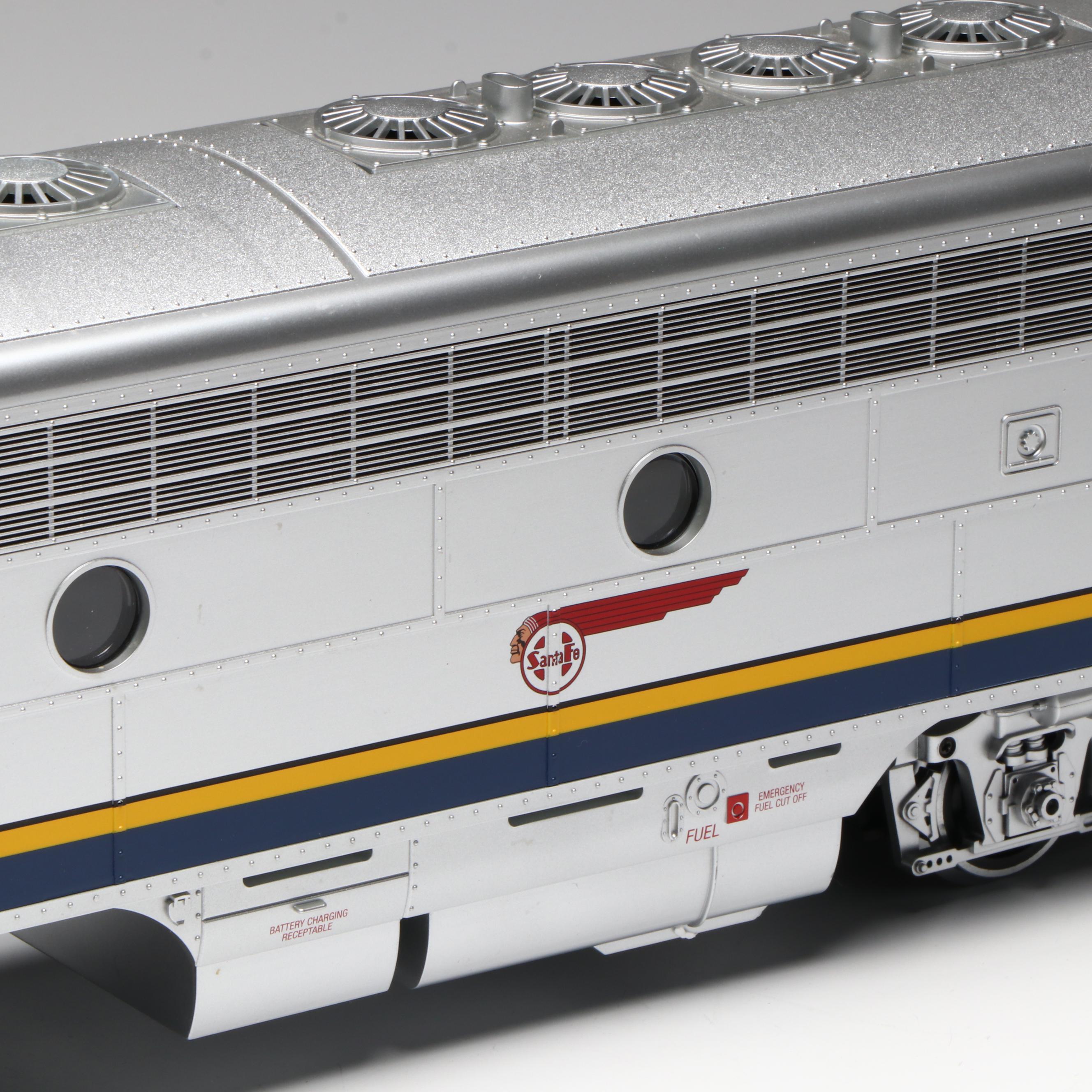 LGB G Scale 20576 F7-A Unit Diesel Locomotive and 20586 Non-Powered ...
