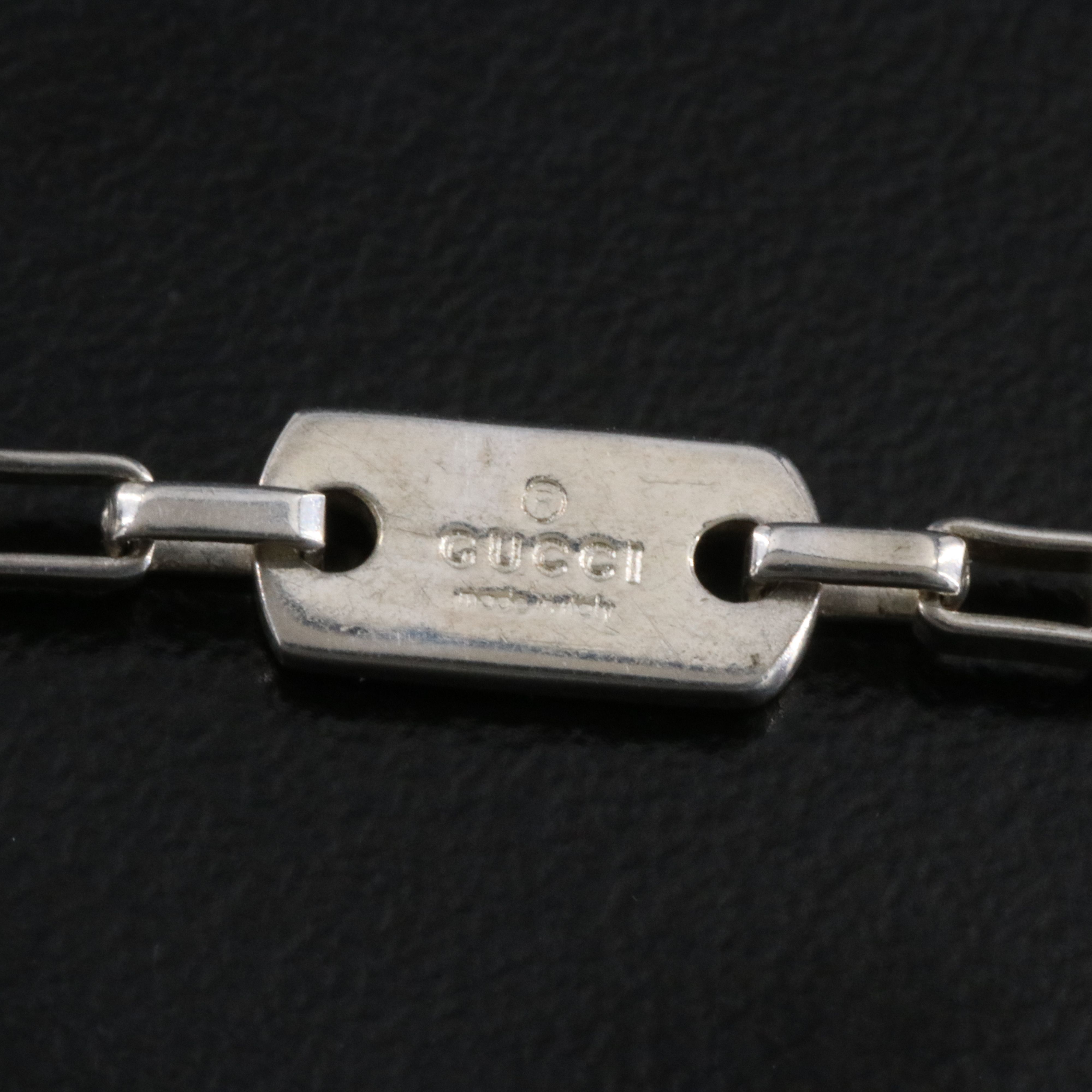 Gucci Sterling G Logo Mark Plate Pendant Necklace | EBTH