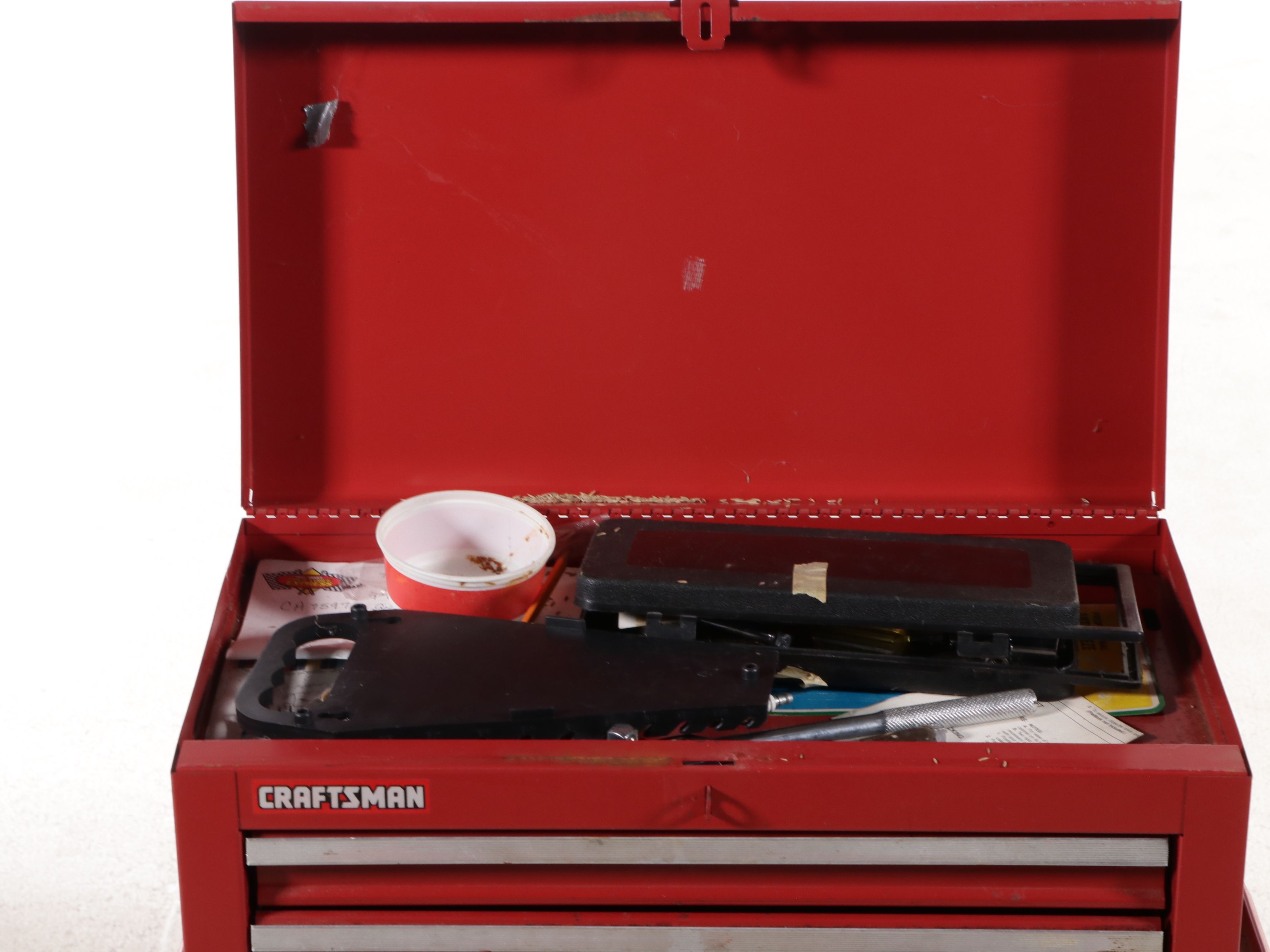 Craftsman Red Metal Toolstation with Assorted Hand Tools | EBTH