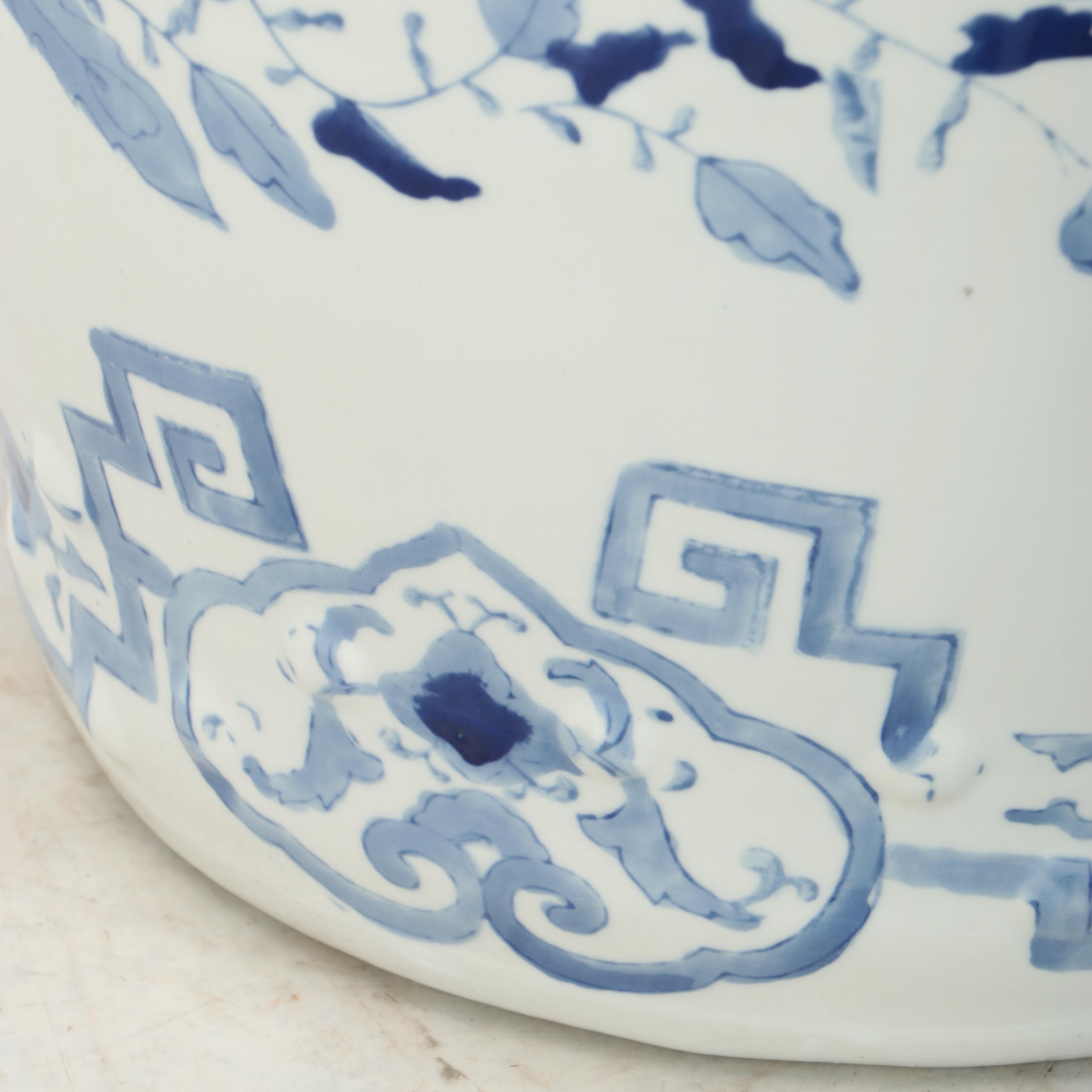 Chinese Blue and White Floral Porcelain Garden Stool | EBTH