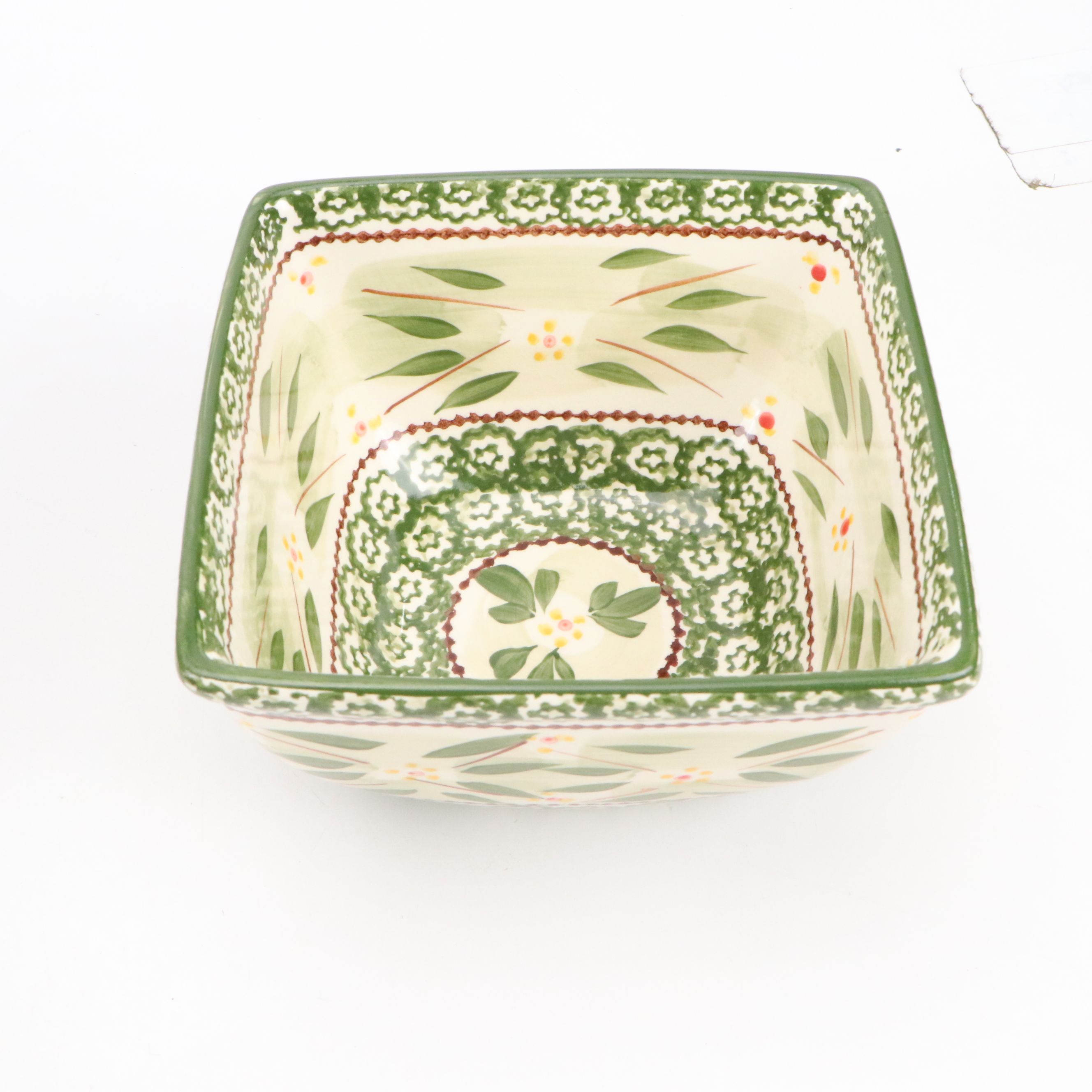 Temp-tations "Old World" and "Floral Embroidery" Ceramic Serveware | EBTH