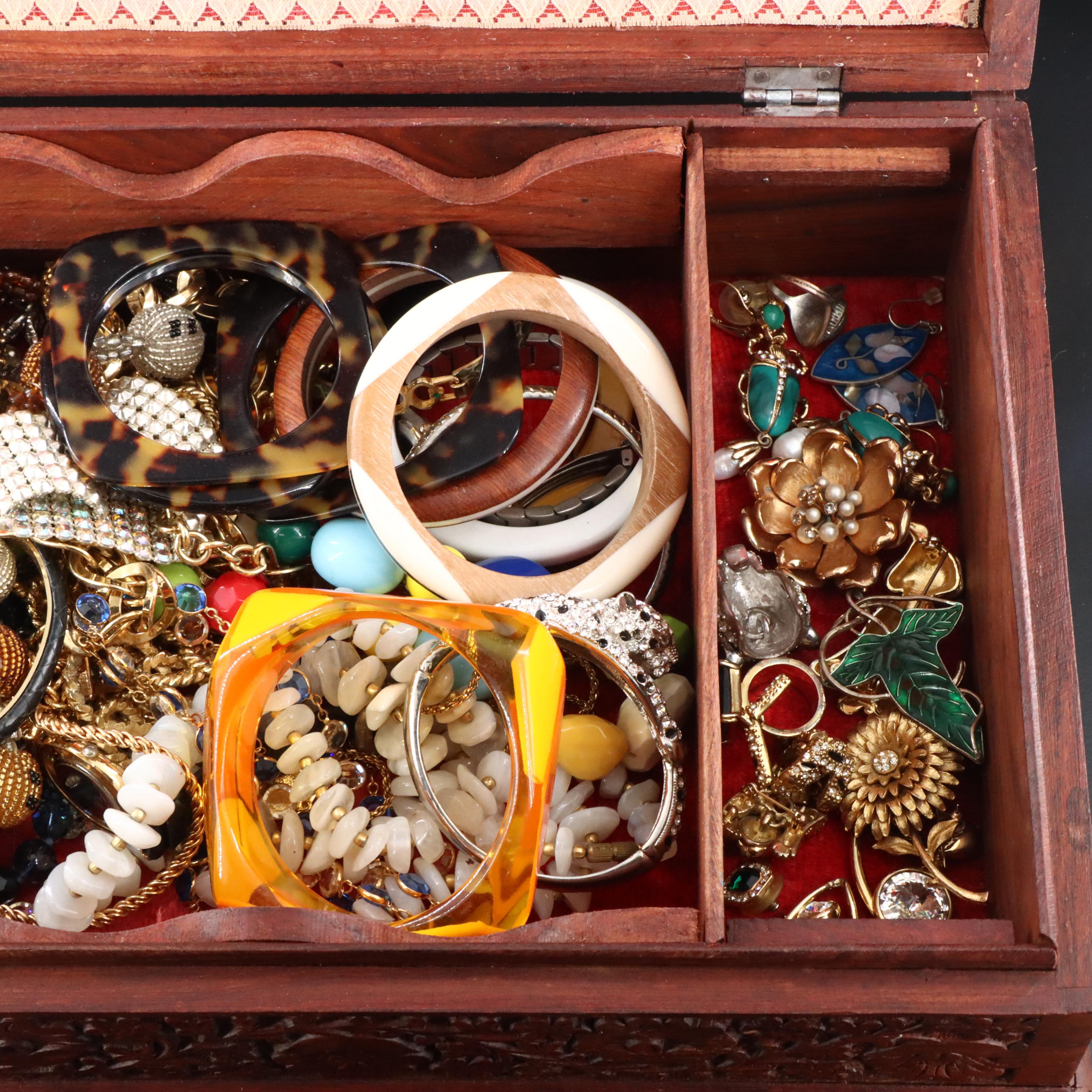 Uncommon Discoveries: Jewelry Collection | EBTH