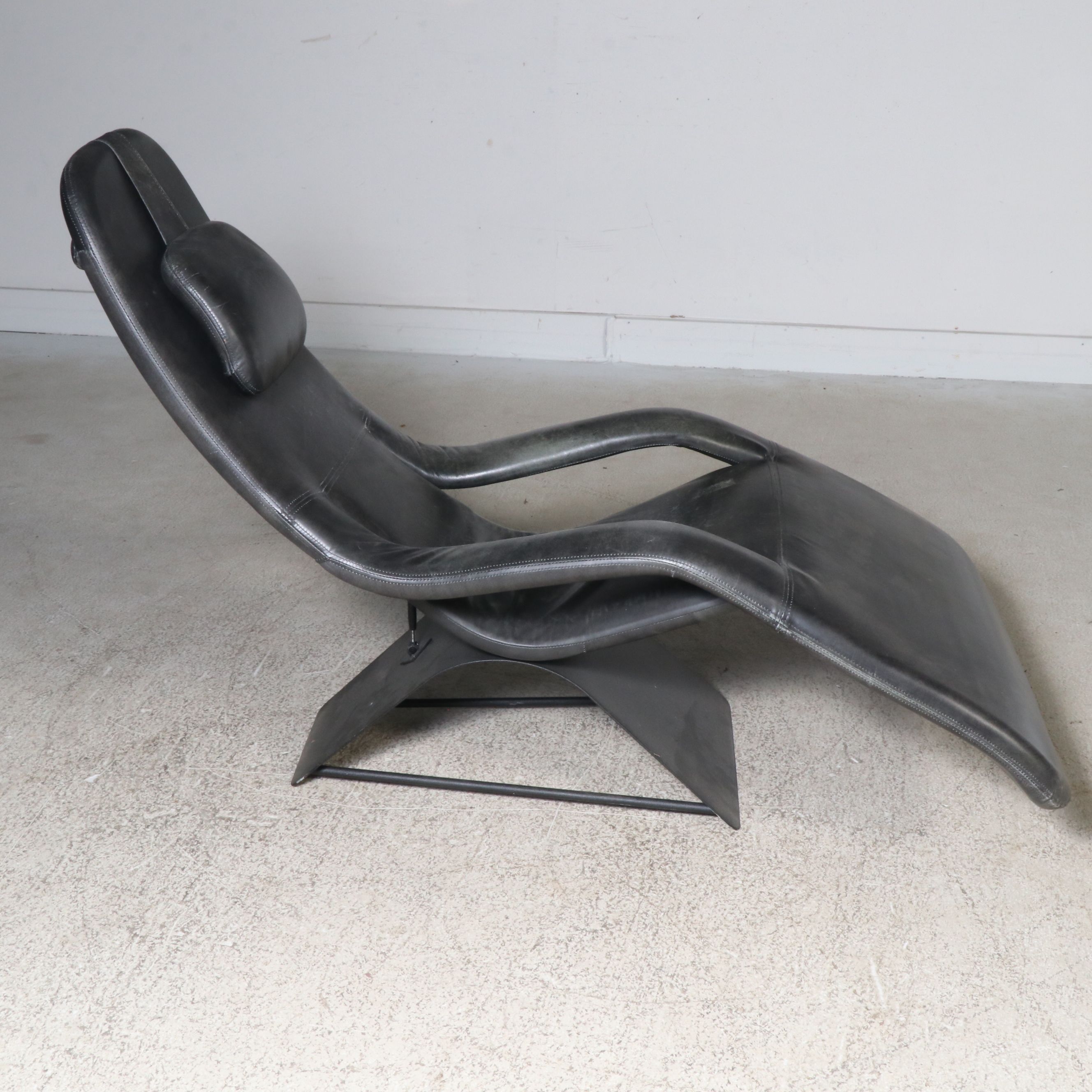 Flogiston "Zero Gravity" Chair, Late 20th Century | EBTH