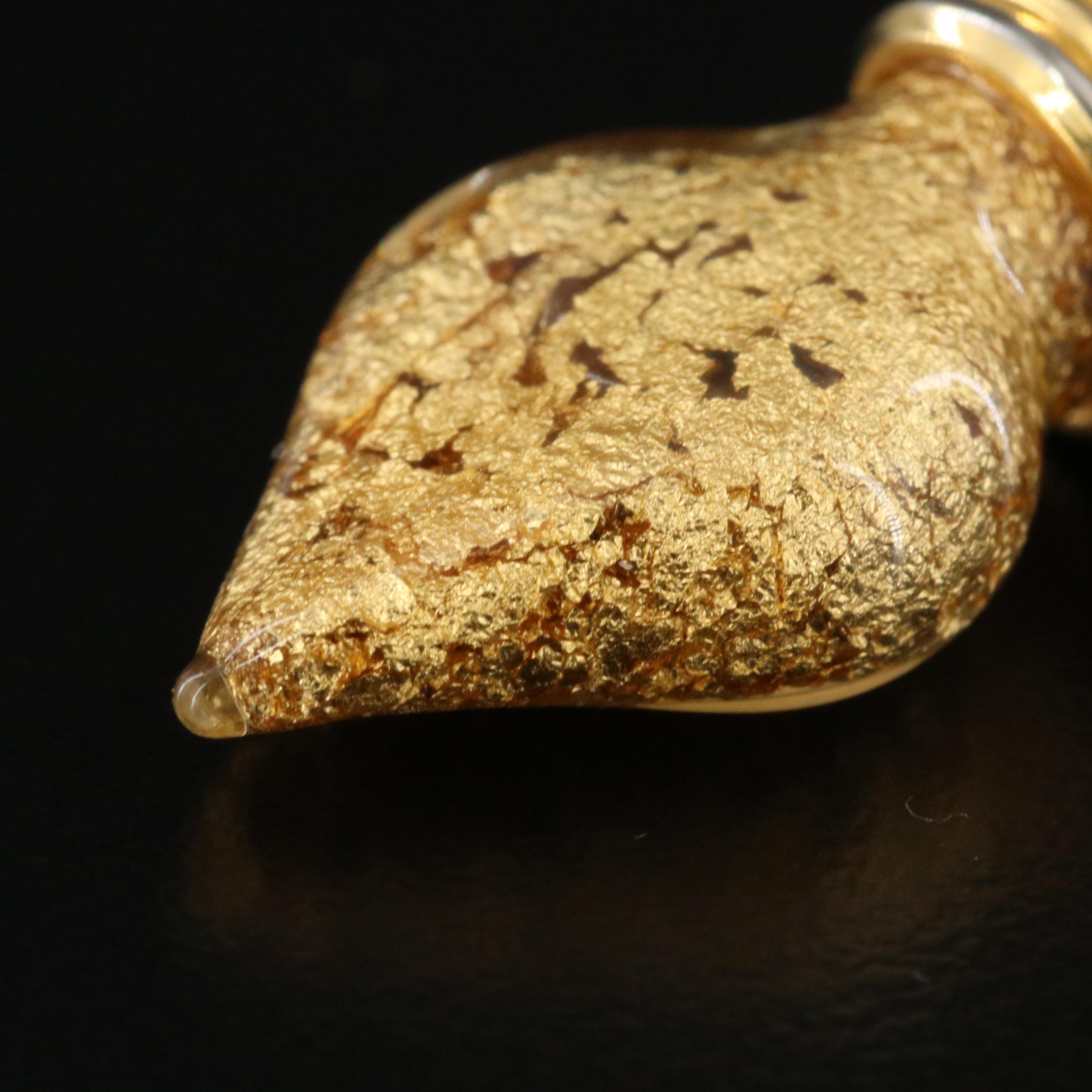 Pendant with Gold Dust | EBTH