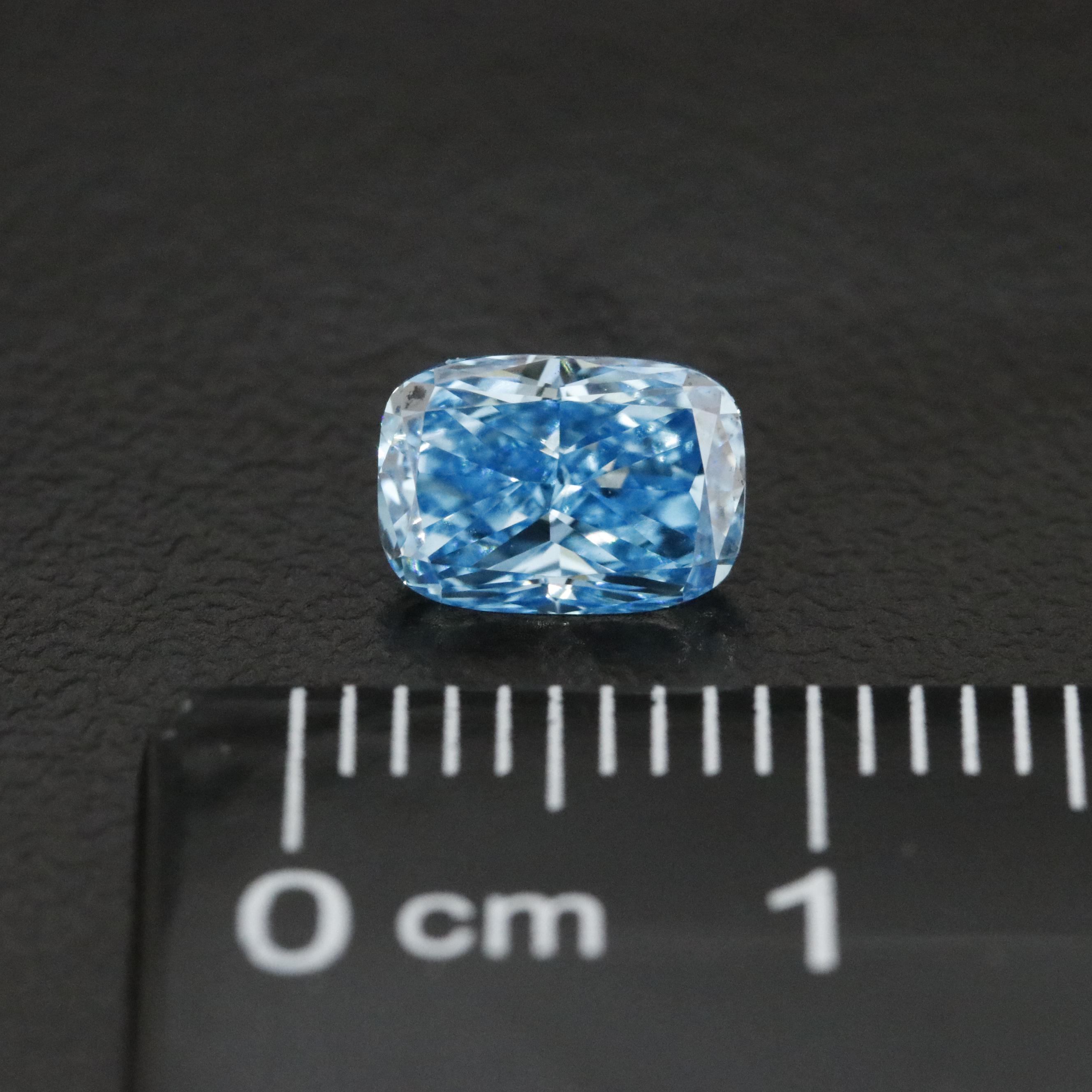 Loose 1.10 CT Lab Grown Fancy Blue Diamond with IGI Report | EBTH