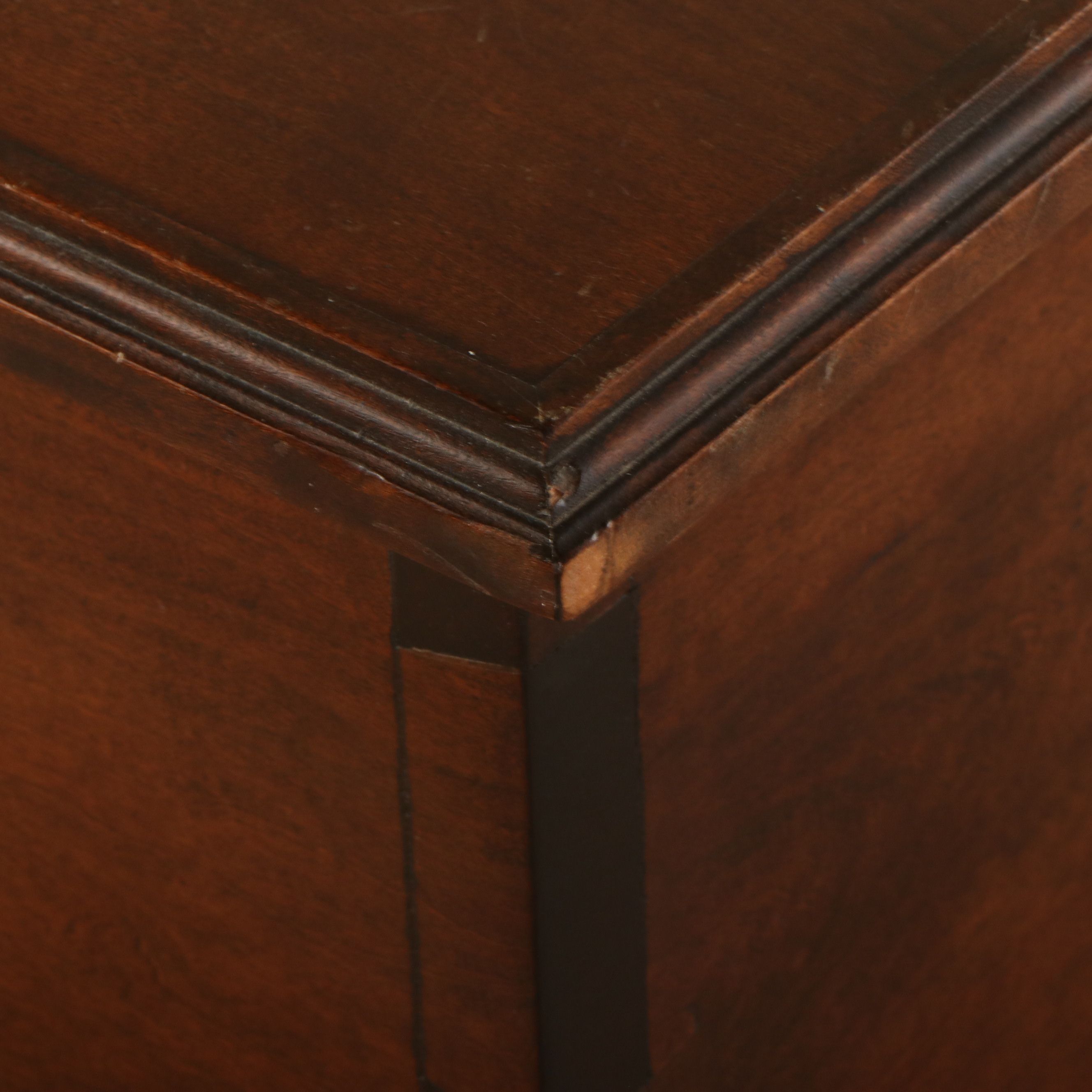 Colonial Style Cherry Blanket Chest | EBTH