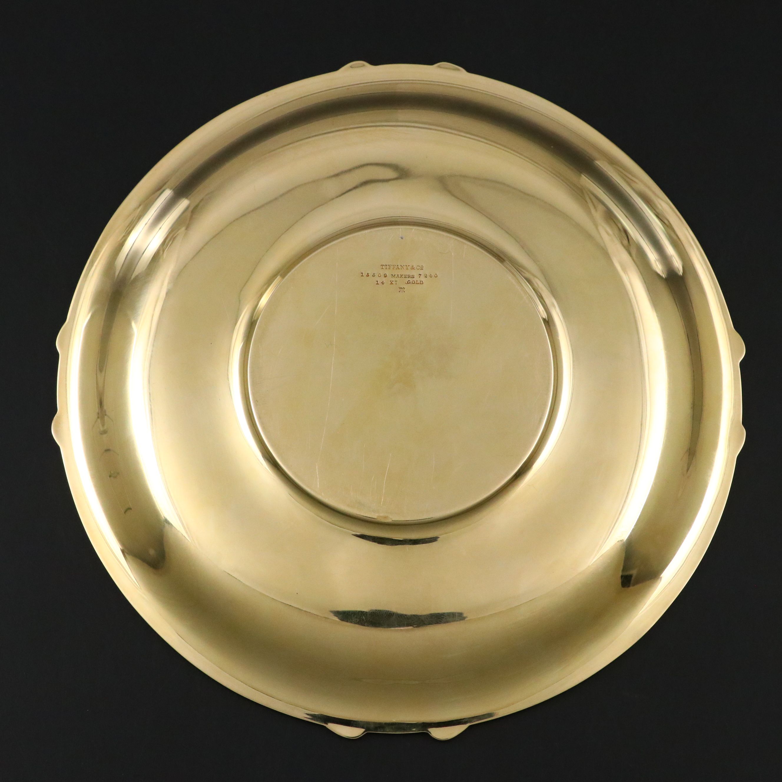 Tiffany & Co. 14K Gold Acanthus Ornamented Plate, Early to Mid-20th ...