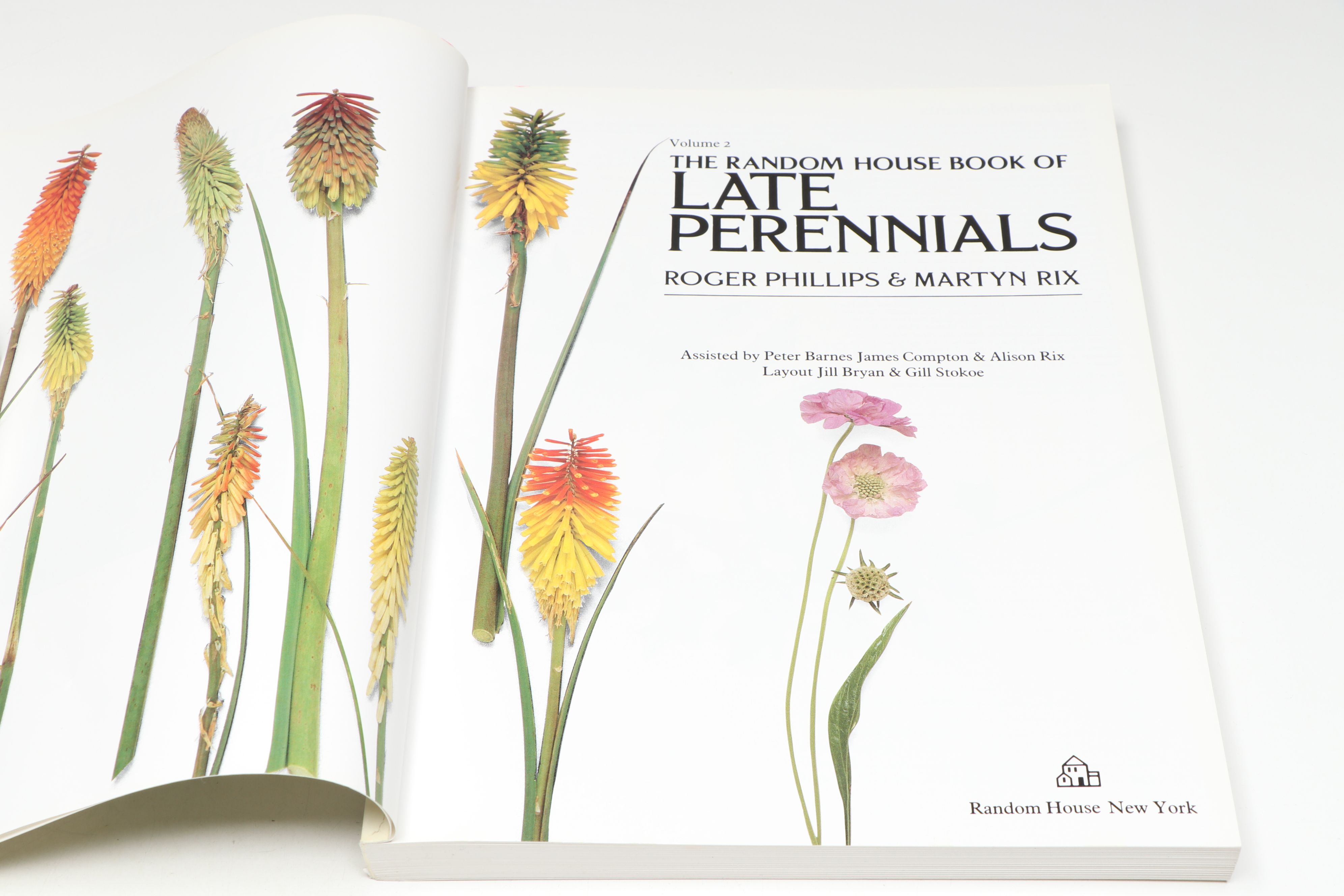 "The Random House Book of Bulbs" and More Gardening Books | EBTH