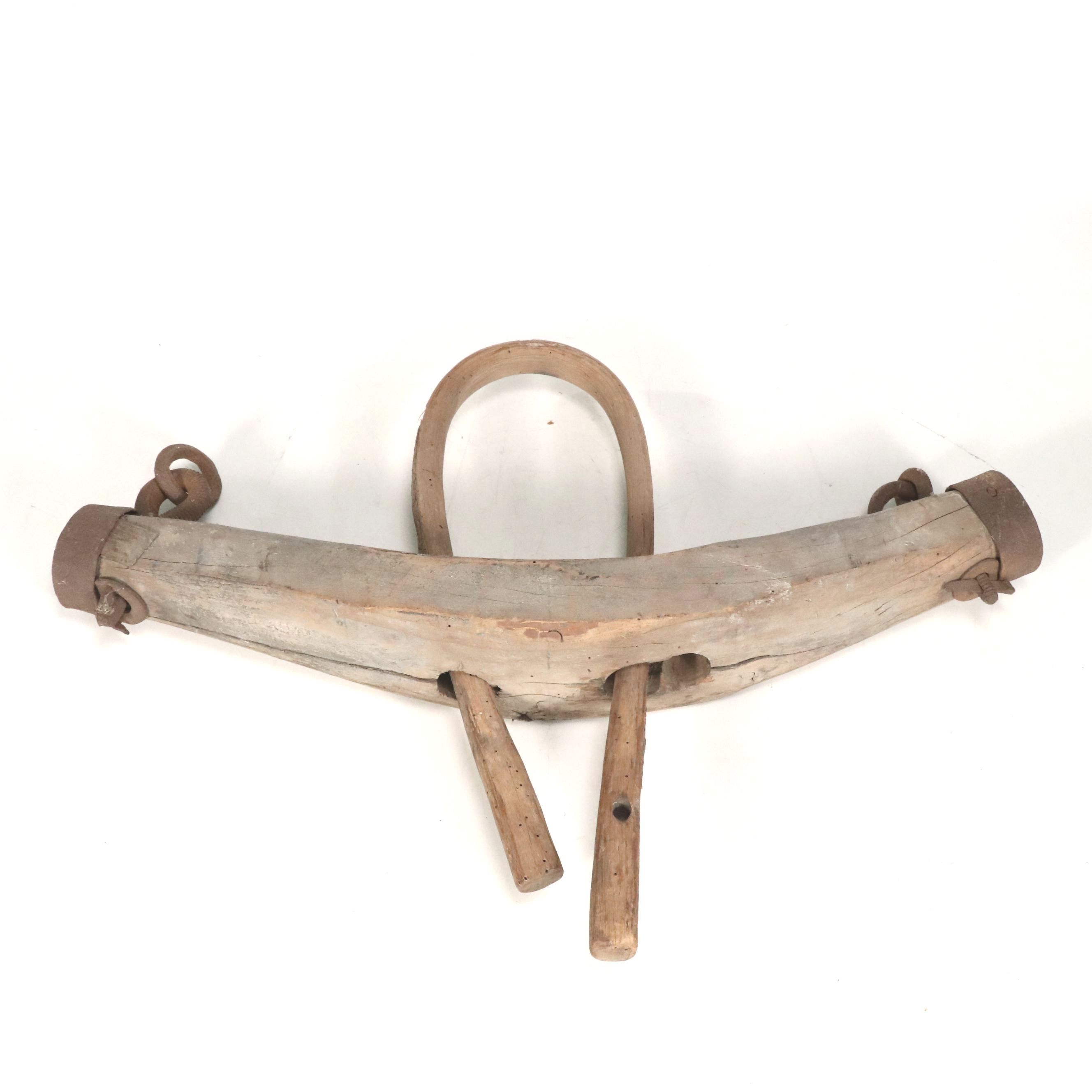 Primitive Single Harness Ox Yoke, Antique | EBTH