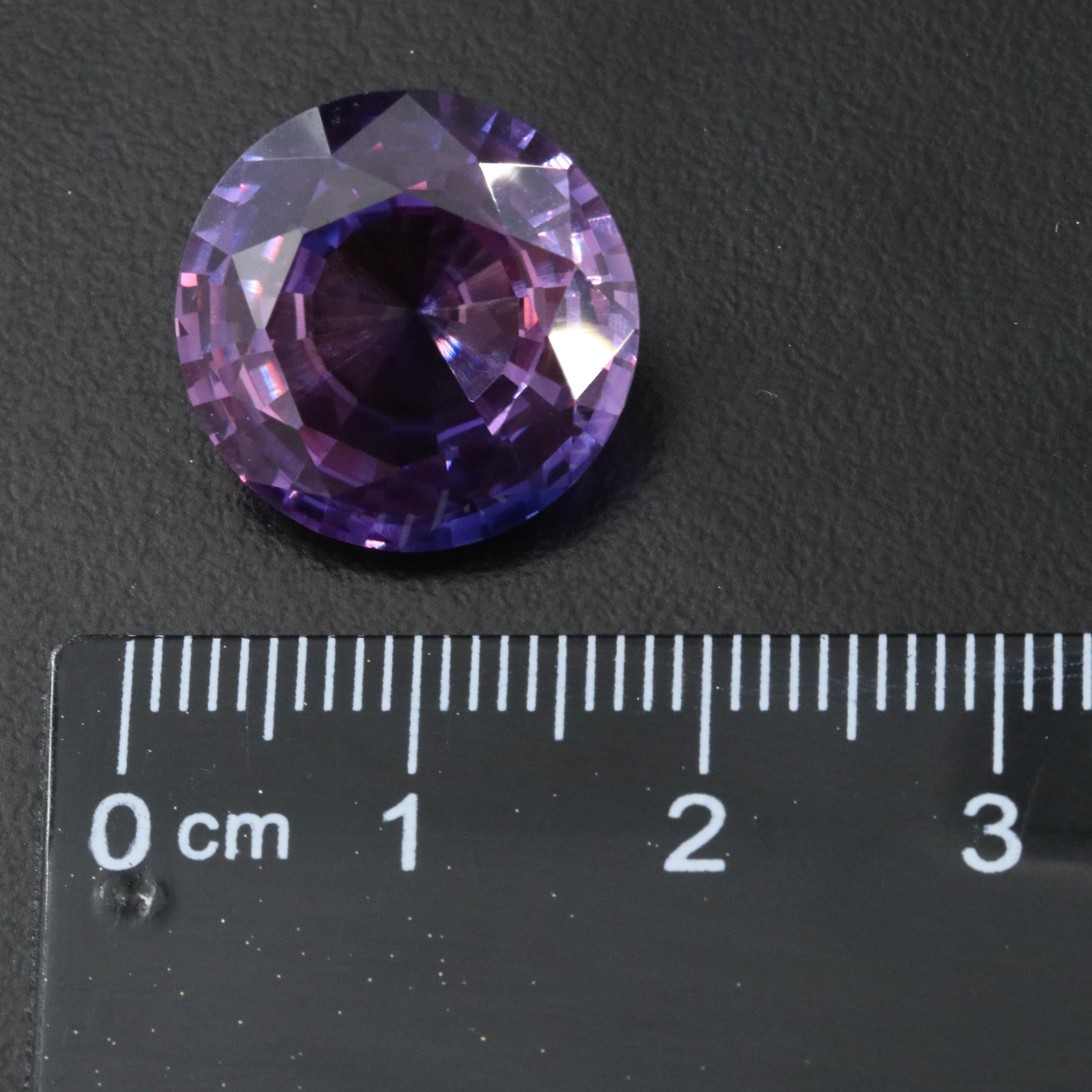Loose 16.93 CT Lab Grown Color Change Sapphire | EBTH