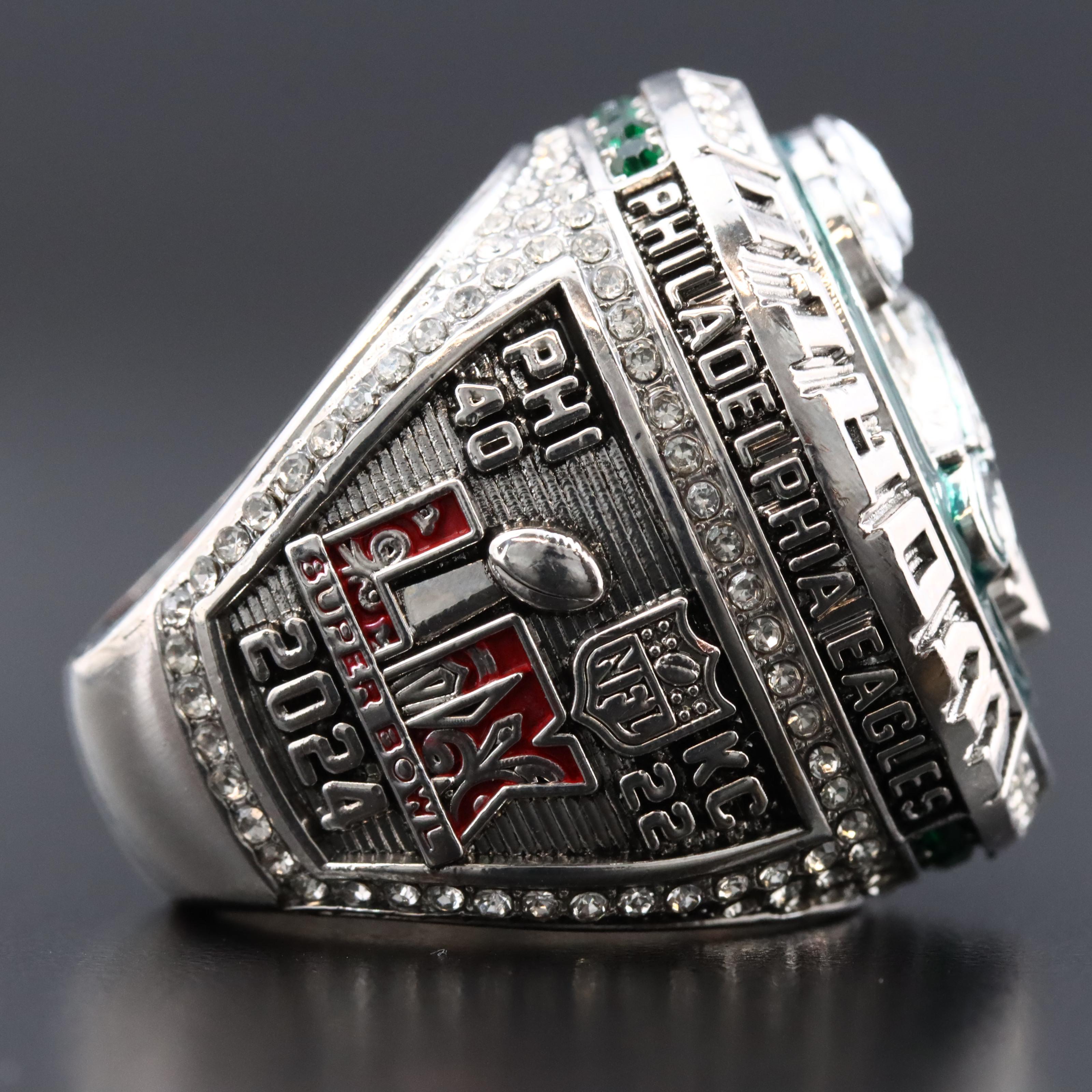 Philadelphia Eagles Championship Replica Ring | EBTH