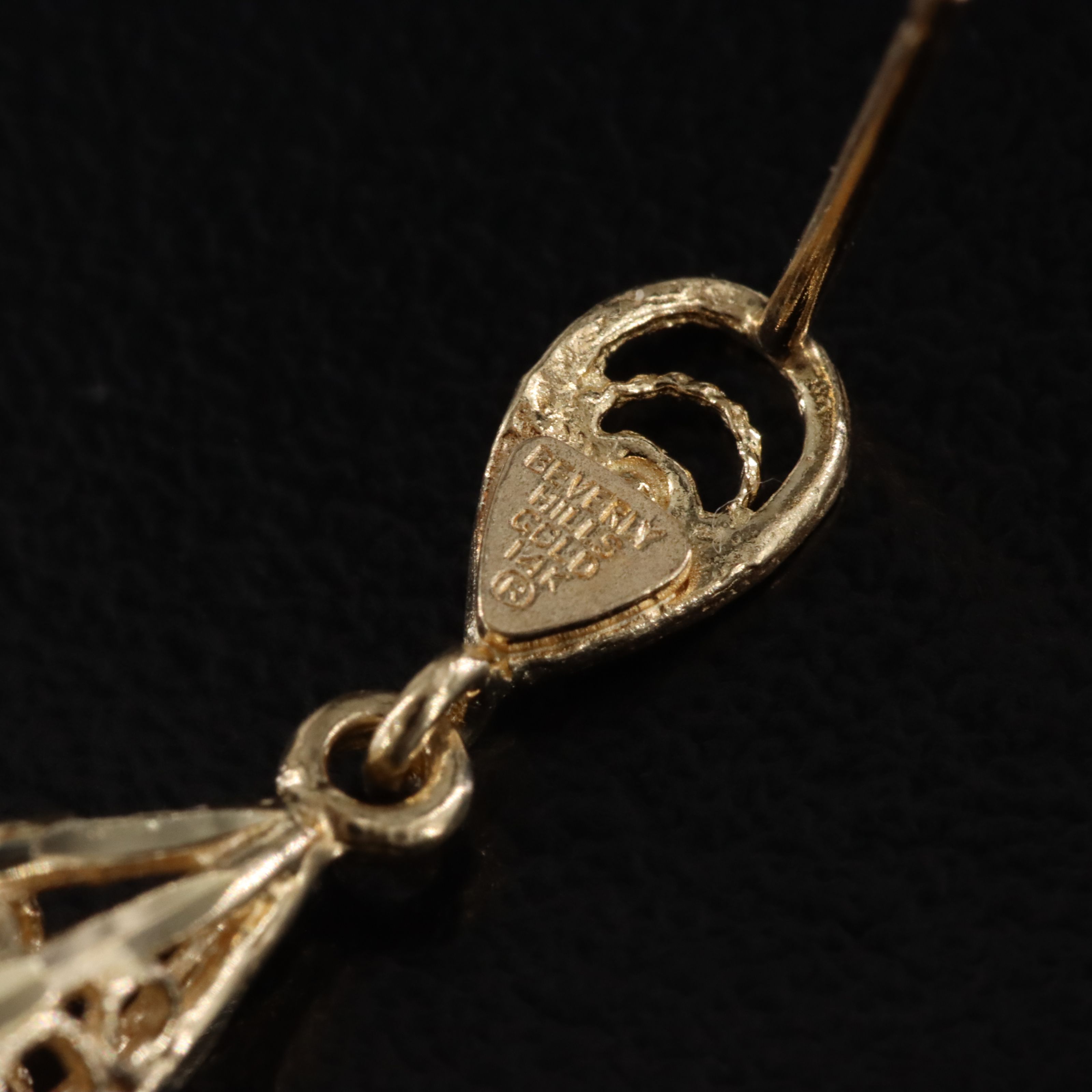 Beverly Hills Gold 14K Filigree Drop Earrings | EBTH