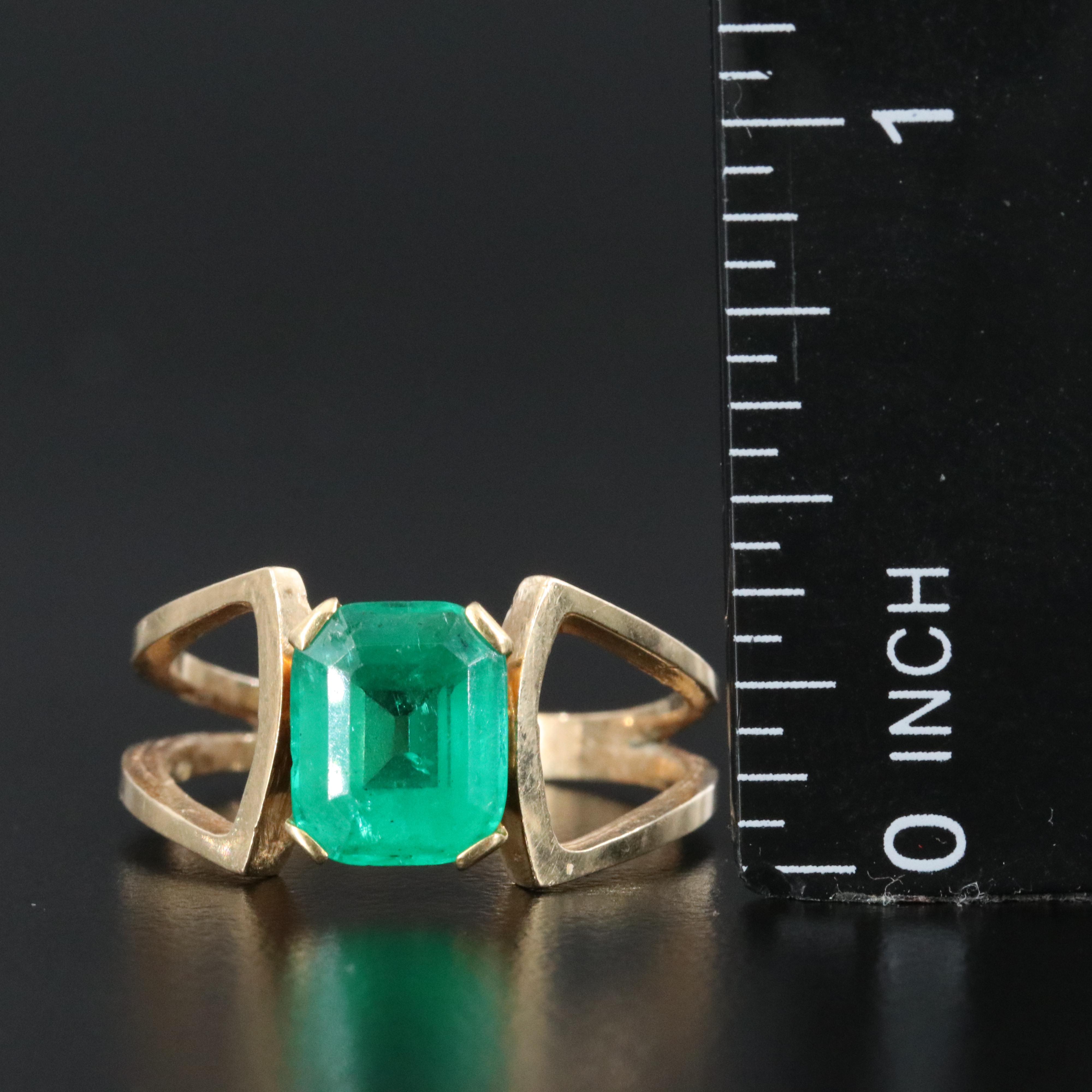 14K 2.00 CT Emerald Ring | EBTH