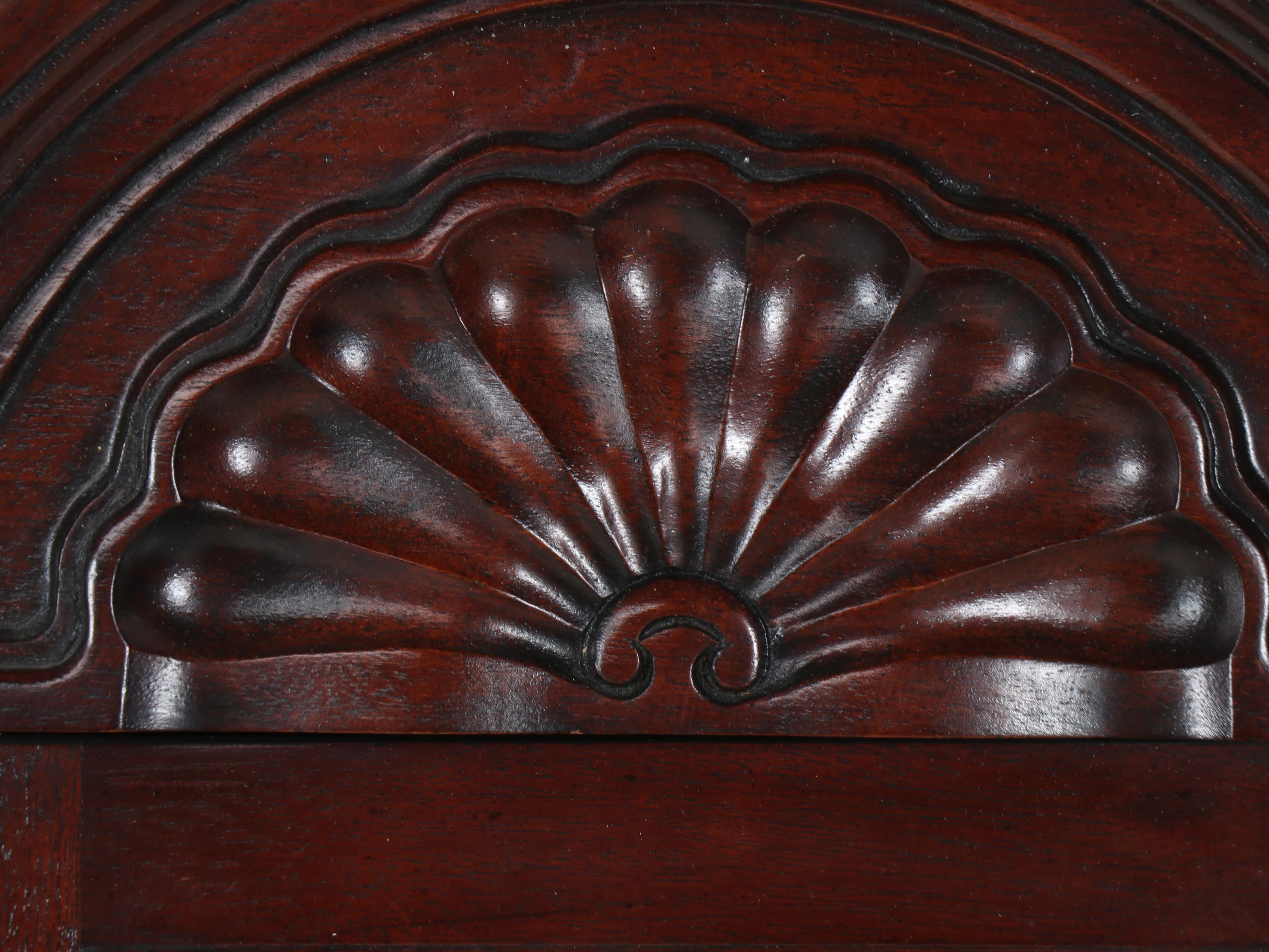 Howard Miller Jennison Mahogany Stain Wall Clock | EBTH