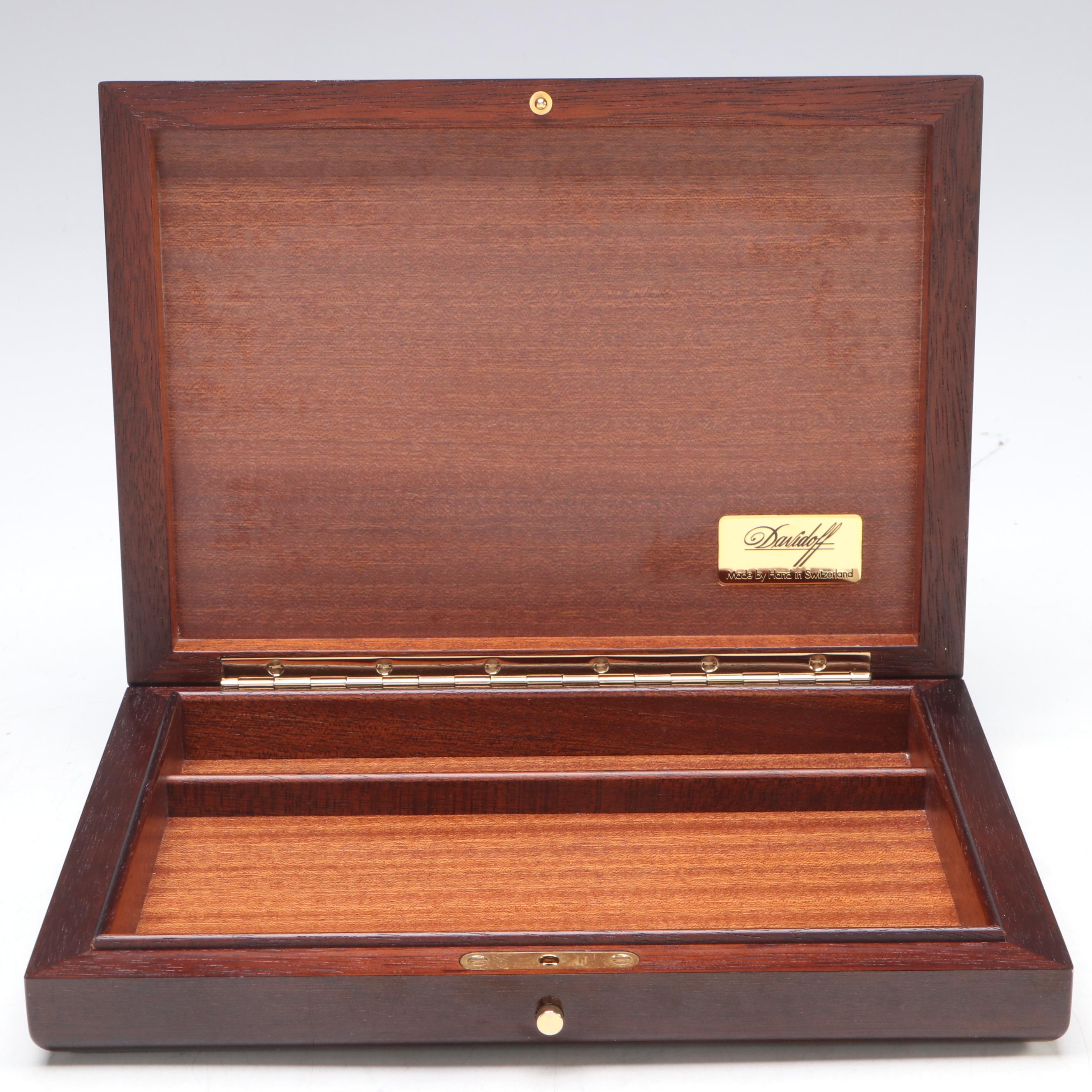 Davidoff Swiss Mahogany Finished Wooden Humidor | EBTH