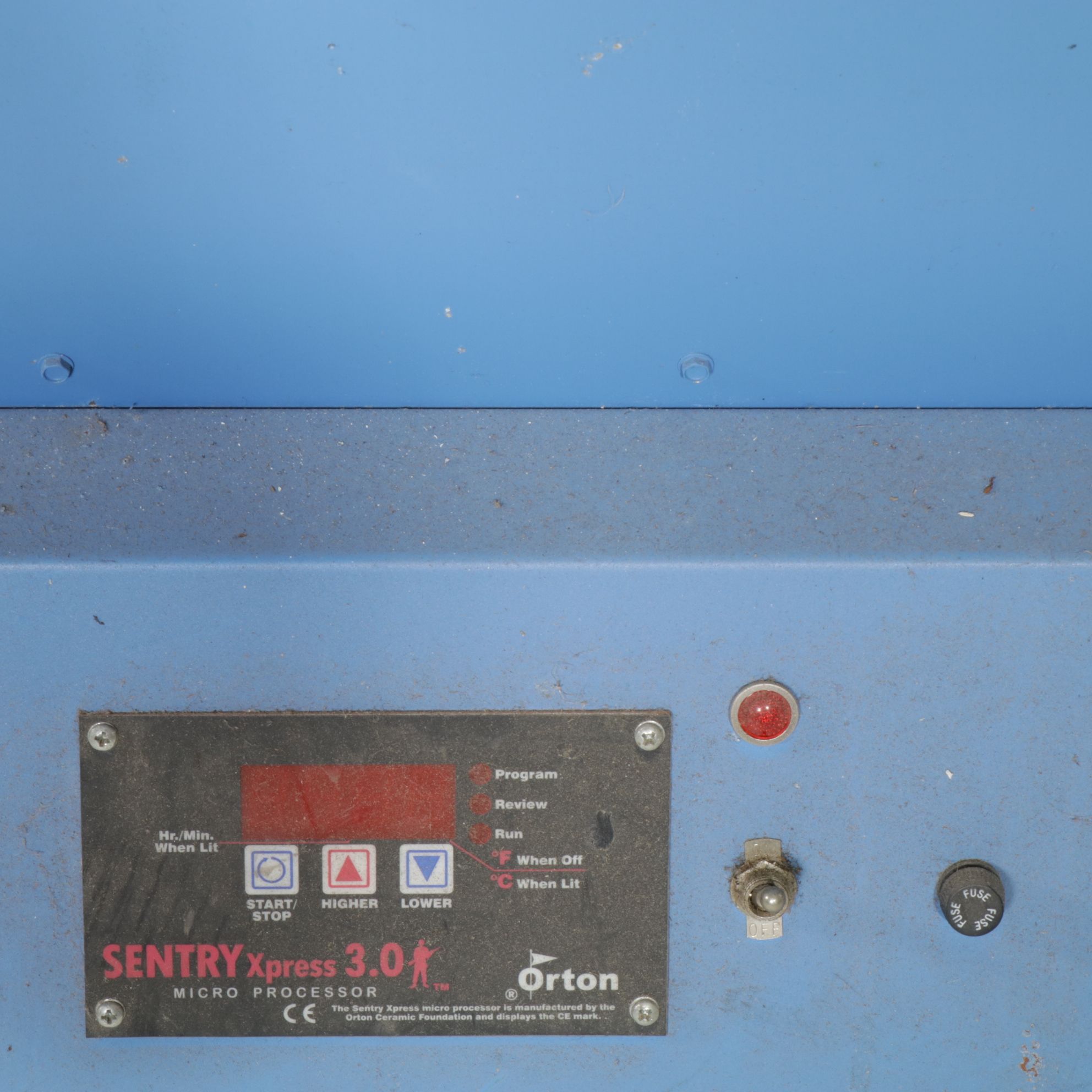 Paragon Pearl SENTRY Xpress 3.0 Glass Kiln in Blue | EBTH
