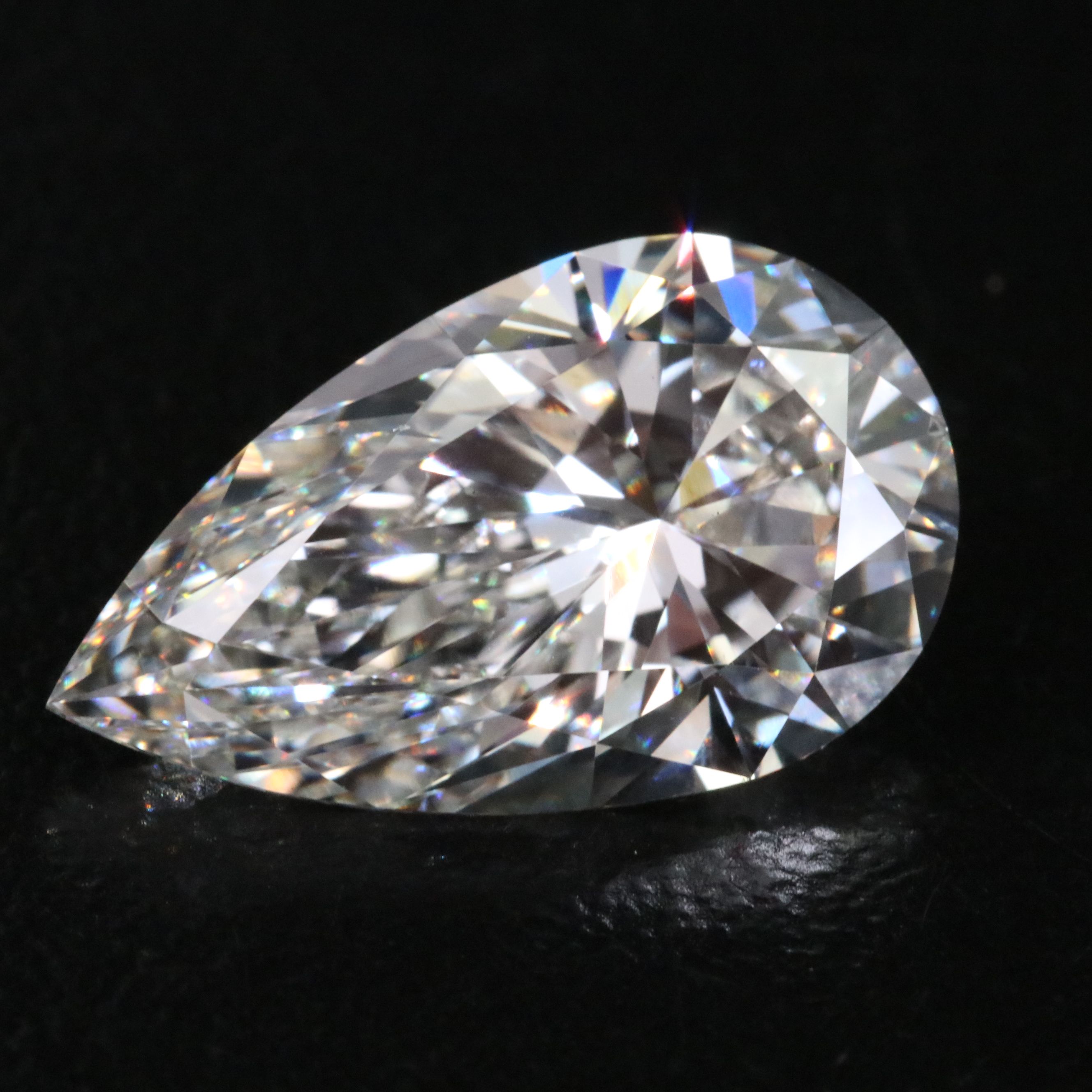 Loose 4.30 CT Lab Grown Diamond with IGI Report | EBTH