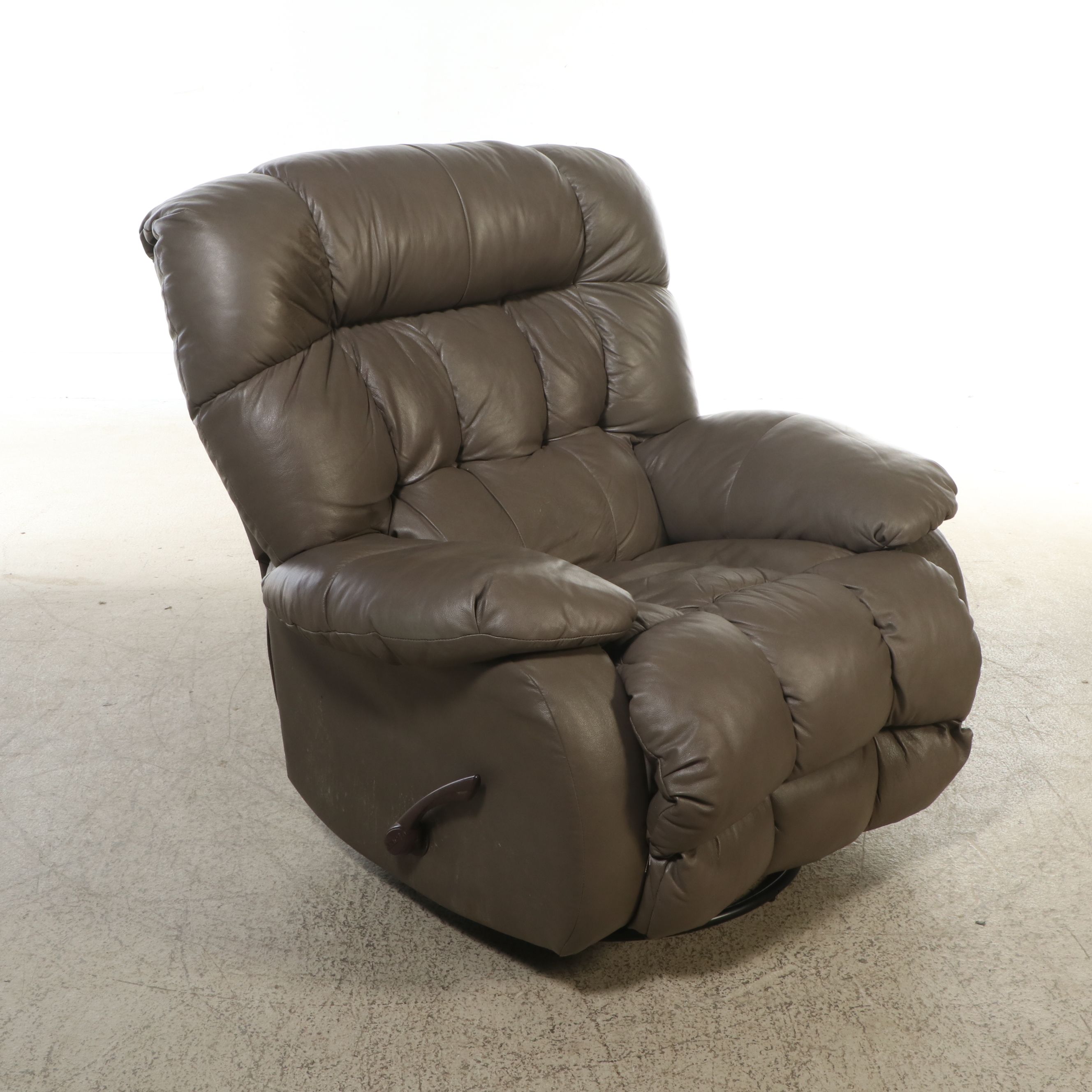 Jackson Furniture "Catnapper" Leather Upholstered Recliner | EBTH