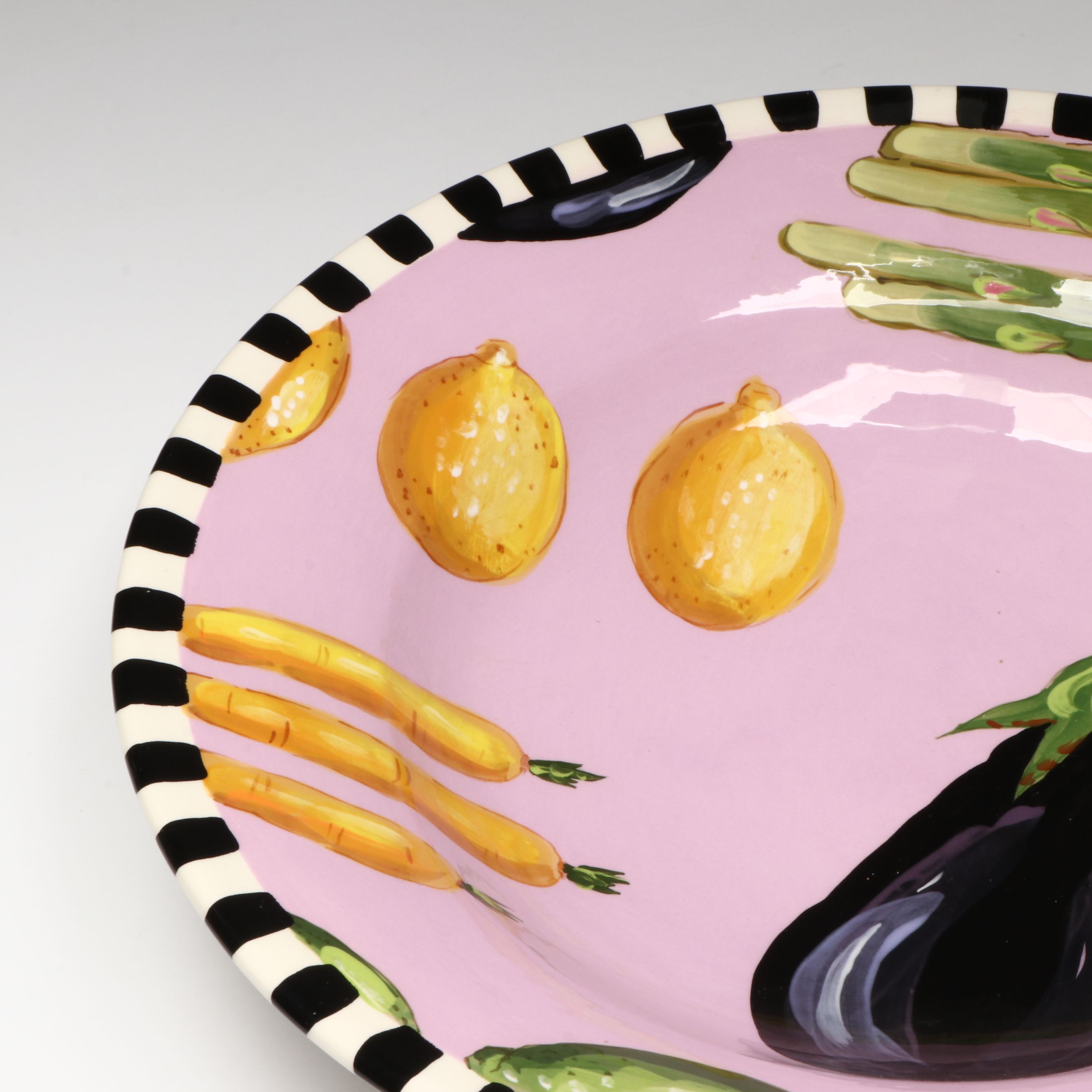 Droll Designs Hand-Painted Vegetable Motif Serving Bowls | EBTH