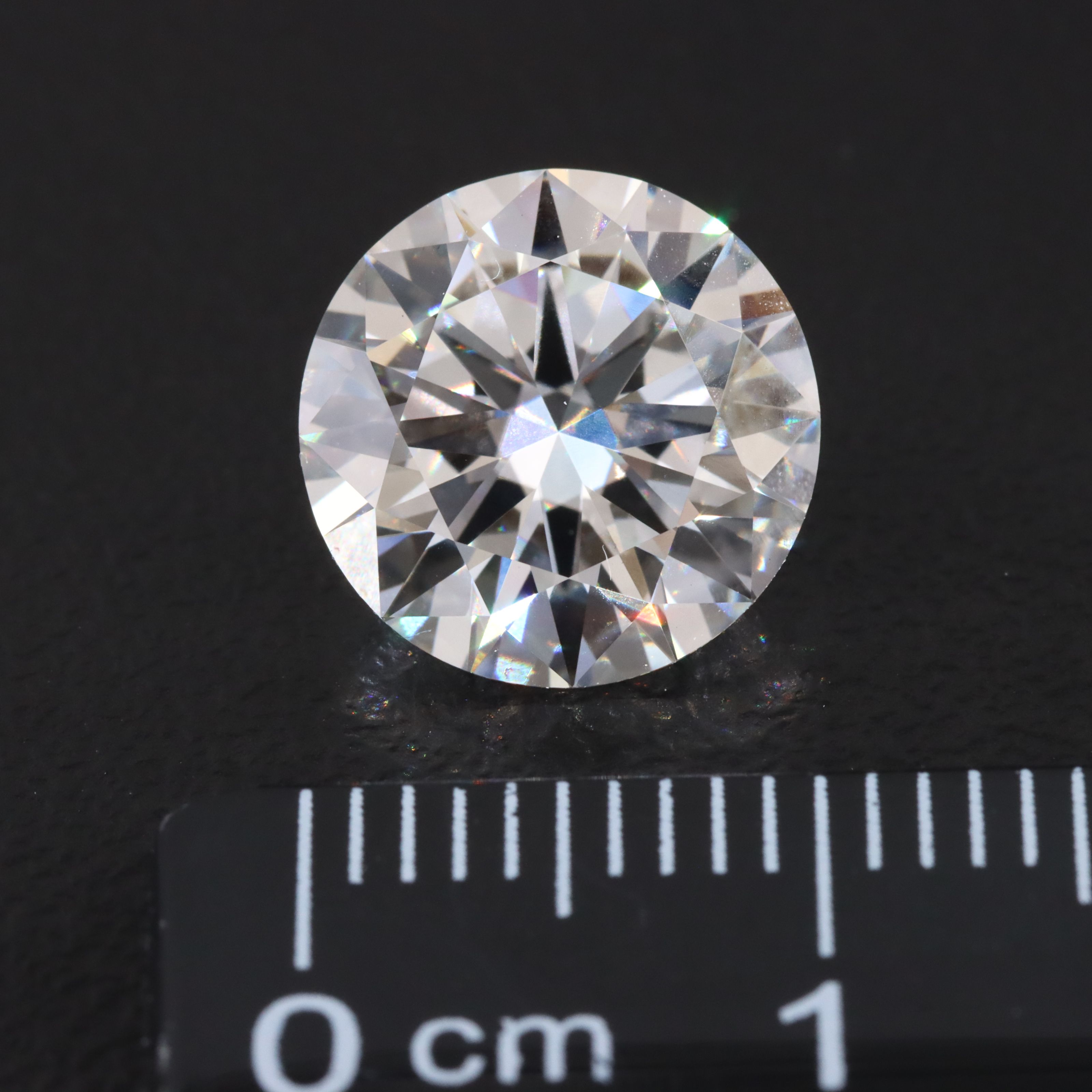 Loose 3.96 CT Lab Grown Diamond with IGI Report | EBTH