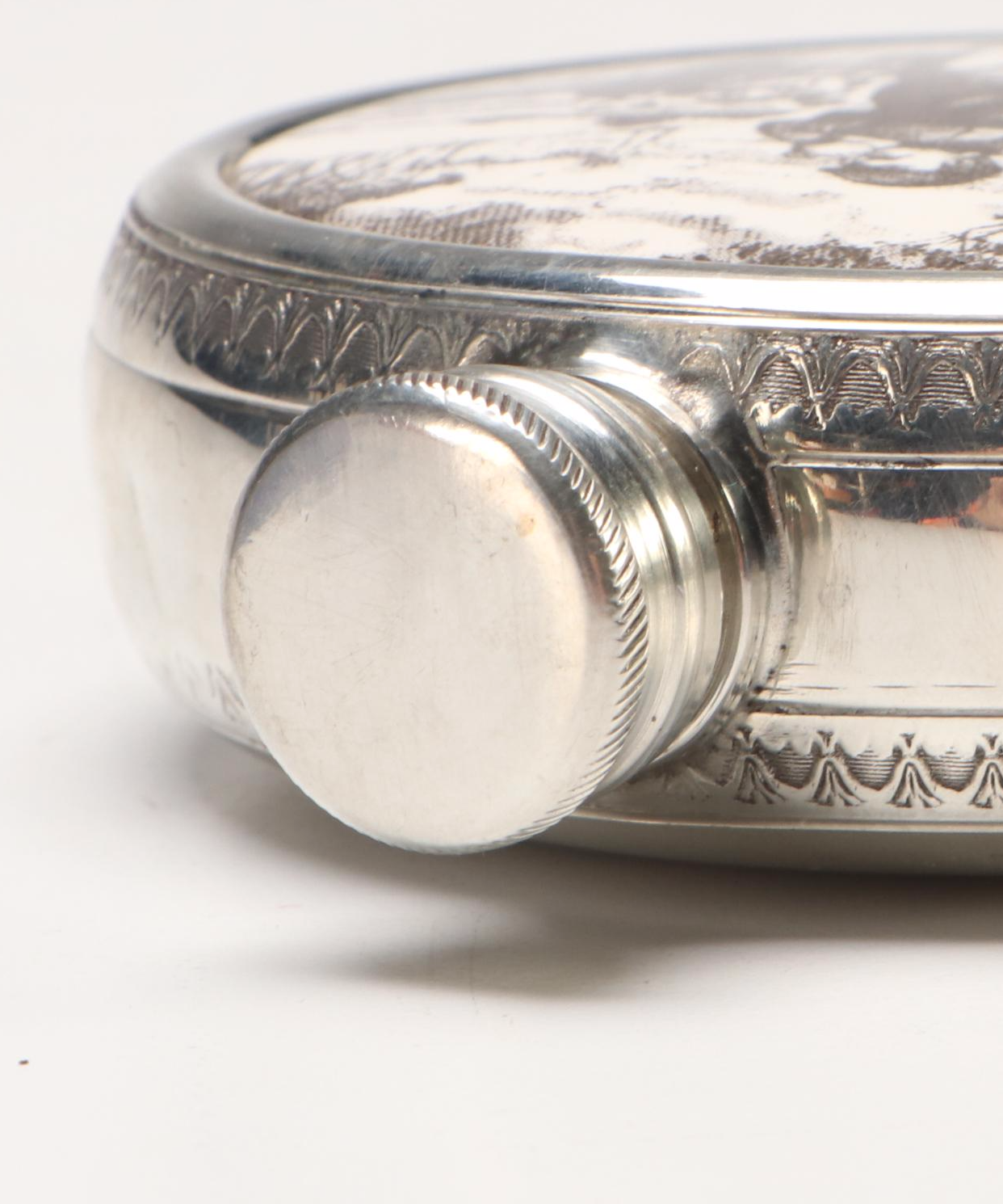 Pinder Brothers Sheffield Pewter Spirit Flask with Golfing Scene | EBTH