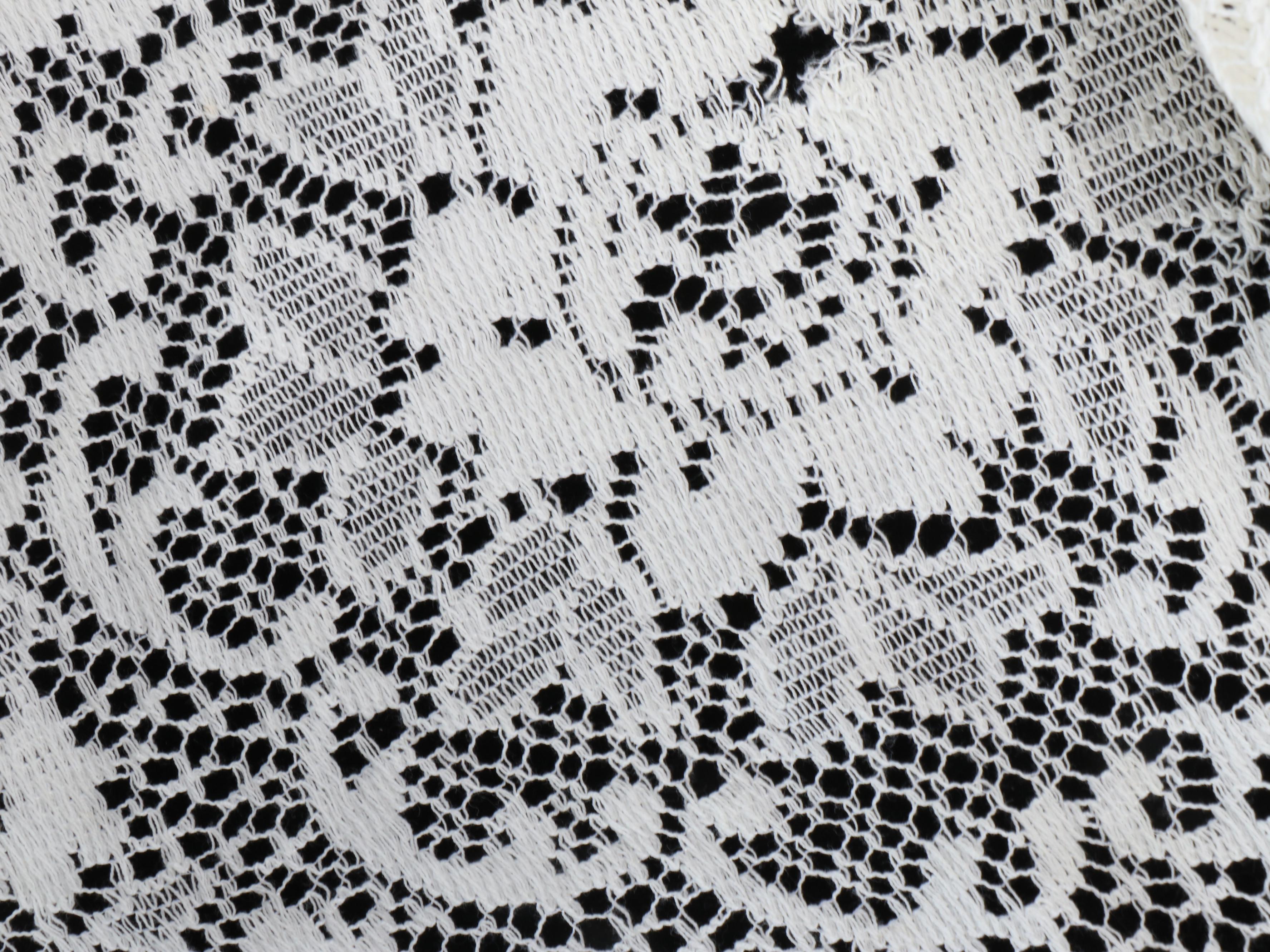 Belgian Lace with Other Vintage Table Linens | EBTH