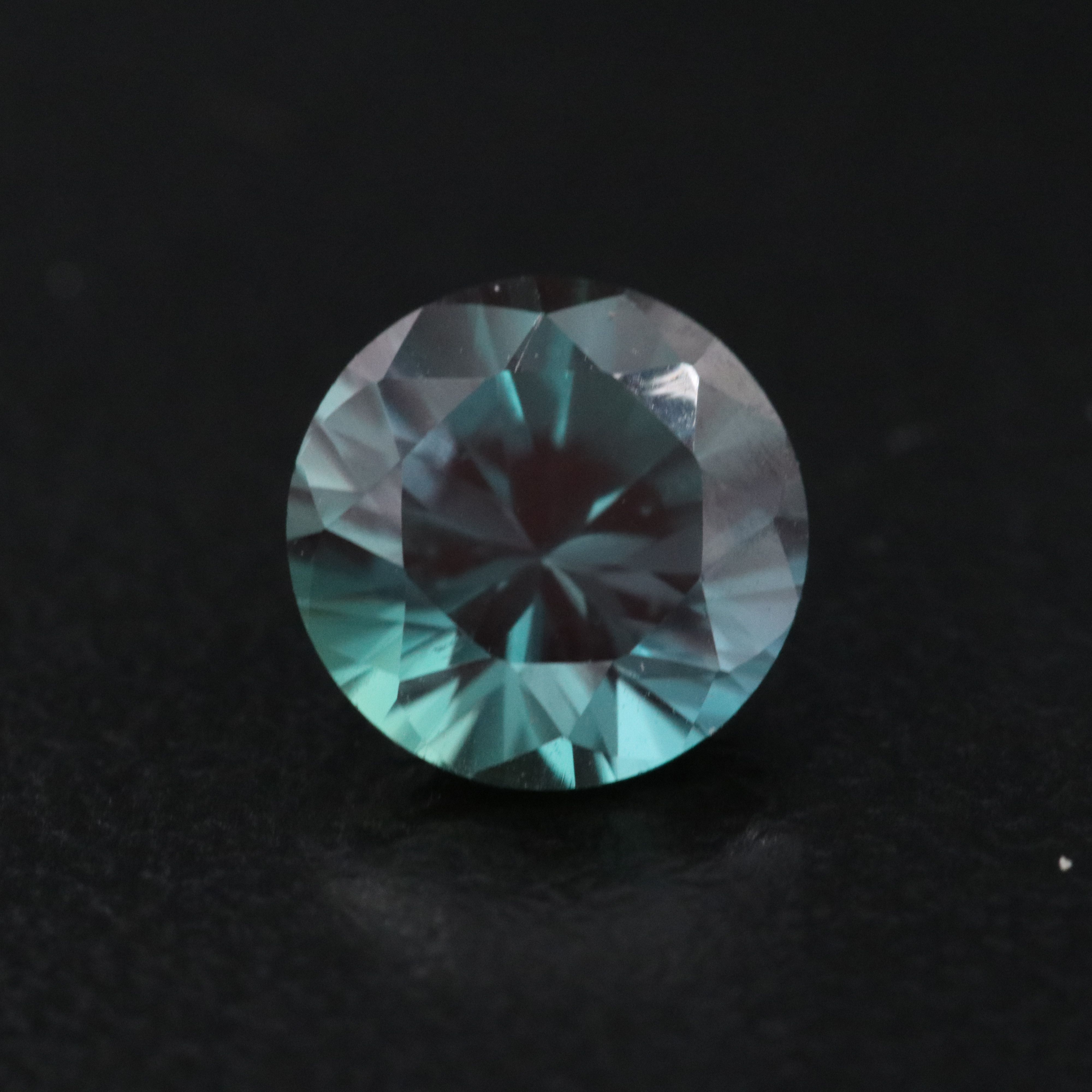 Loose 1.64 CT Lab Grown Color Change Sapphire | EBTH