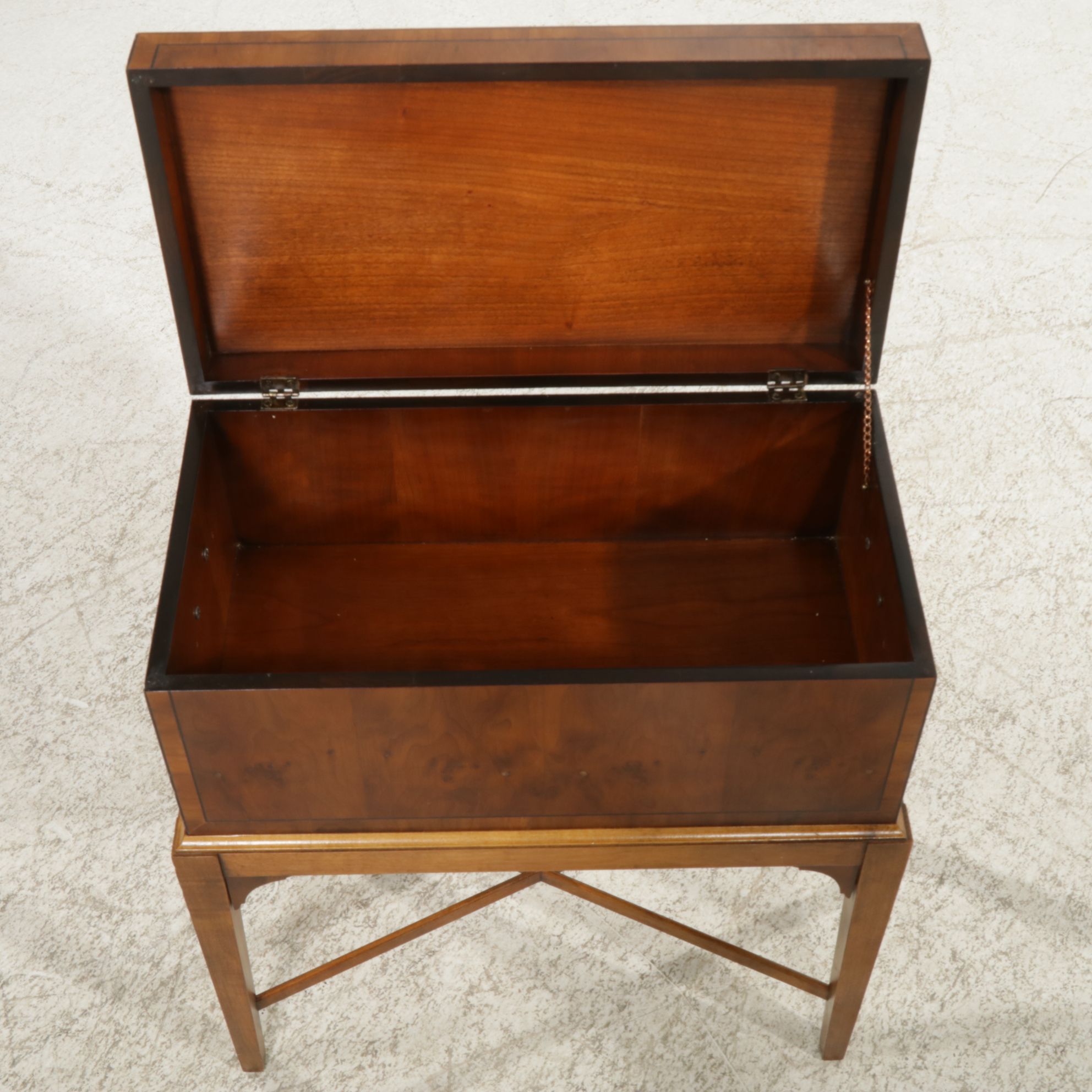 Baker Furniture George III Style Cellarette Box on Stand with Inlay ...