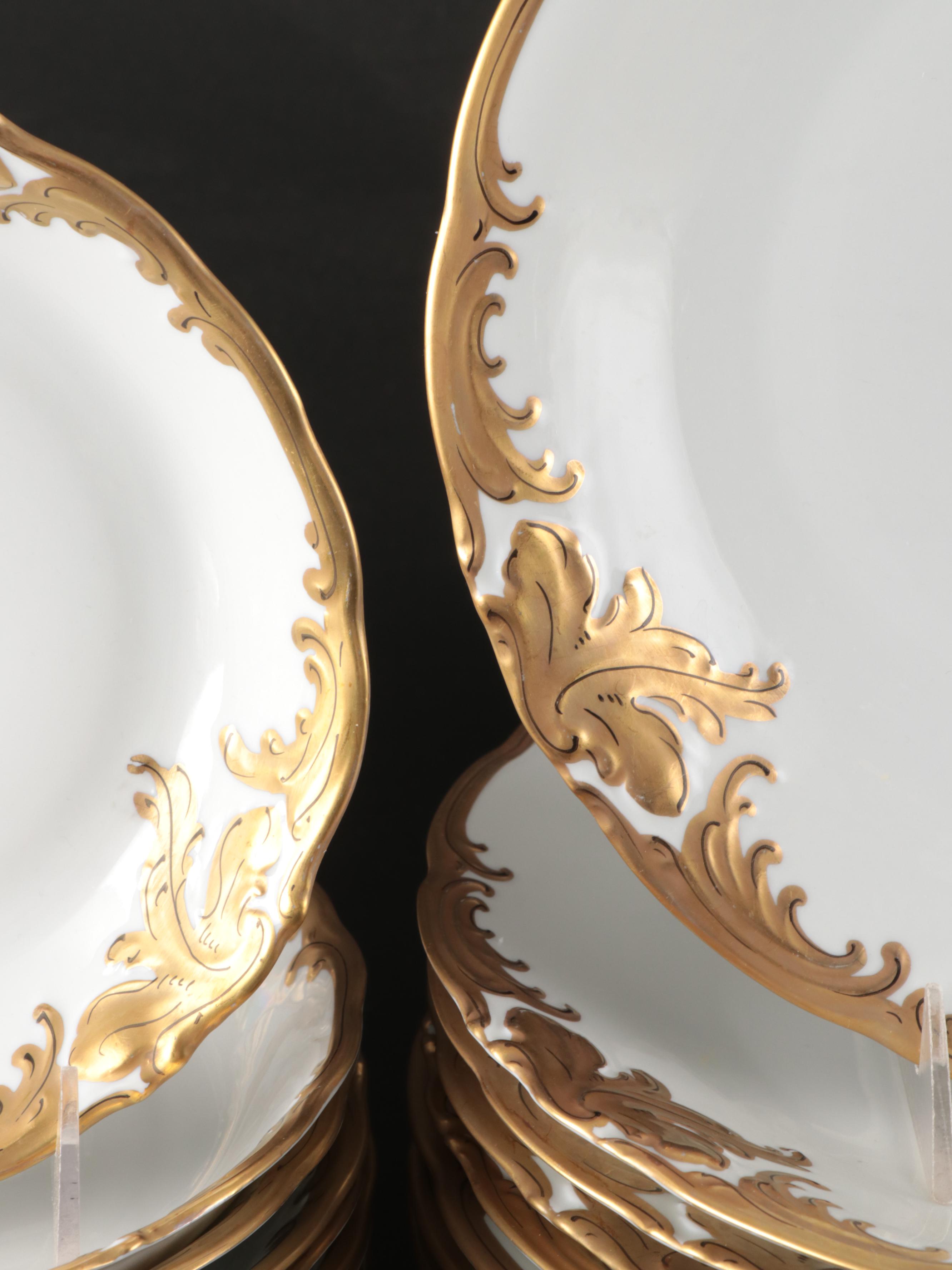 Wawel Polish Gilt Porcelain Dinnerware and Serving Pieces | EBTH