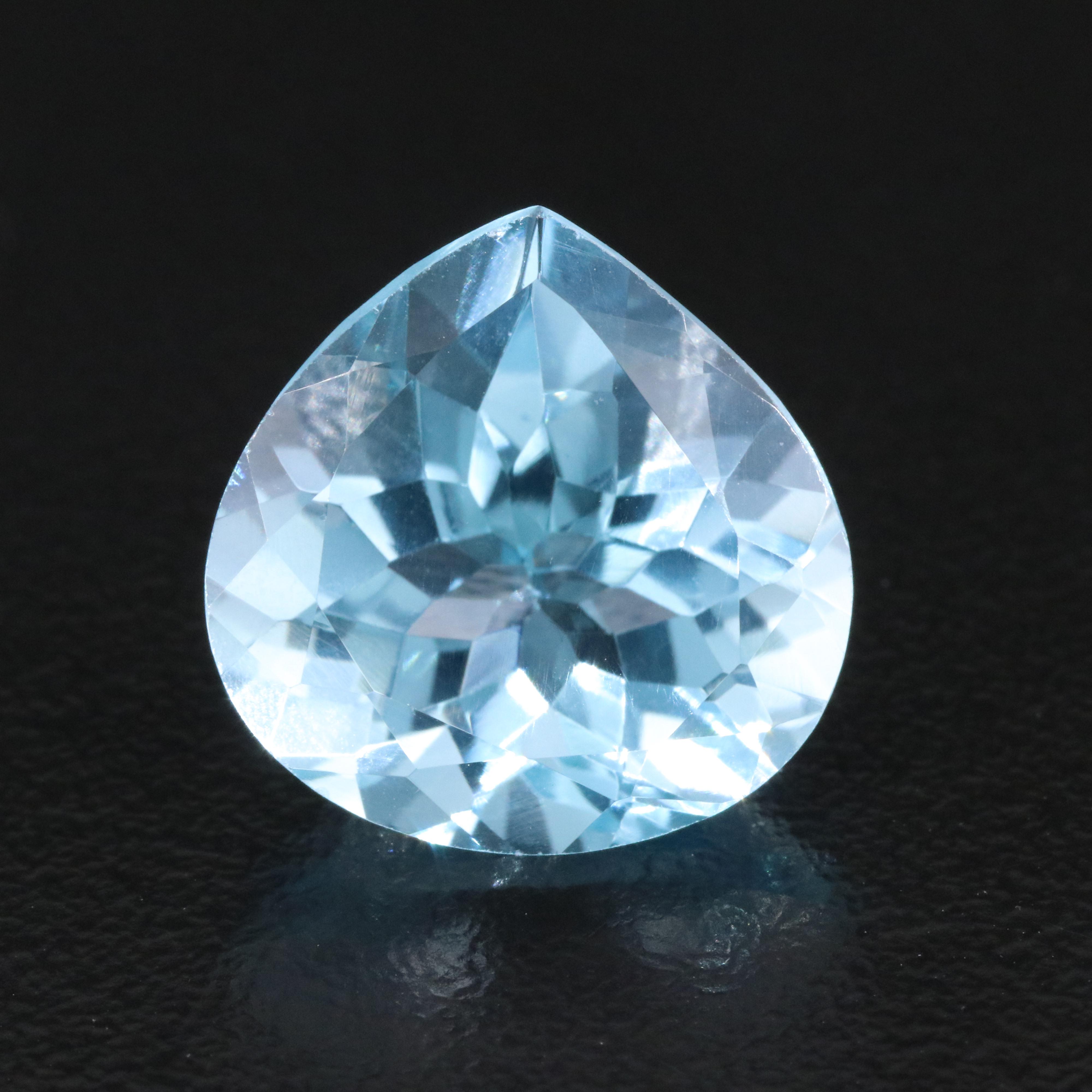 Loose 12.34 CT Topaz | EBTH
