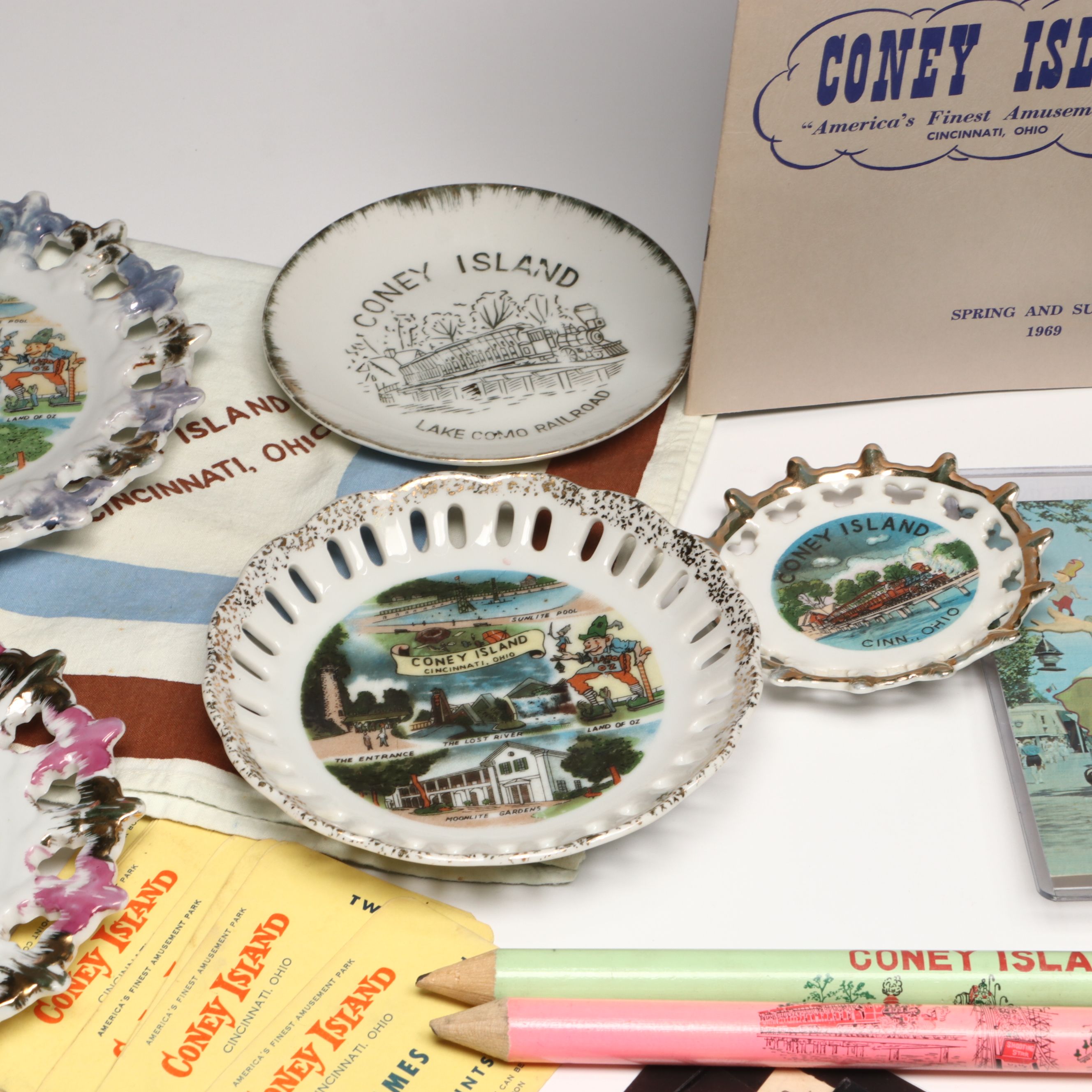 Cincinnati Coney Island Postcards, Pickets, Ashtrays and More ...