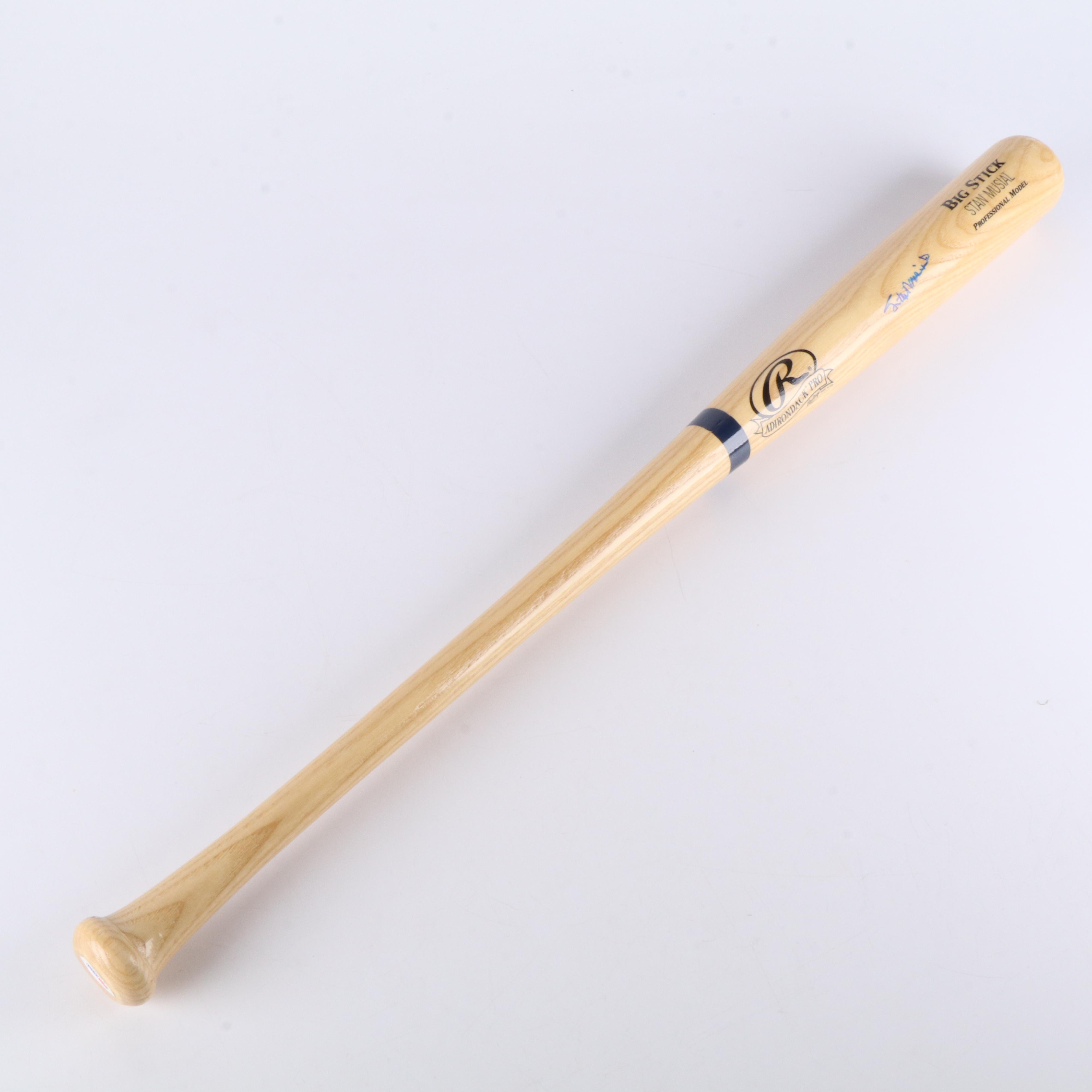 Stan Musial Signed Rawlings Baseball Bat and Gartlan Figurine | EBTH