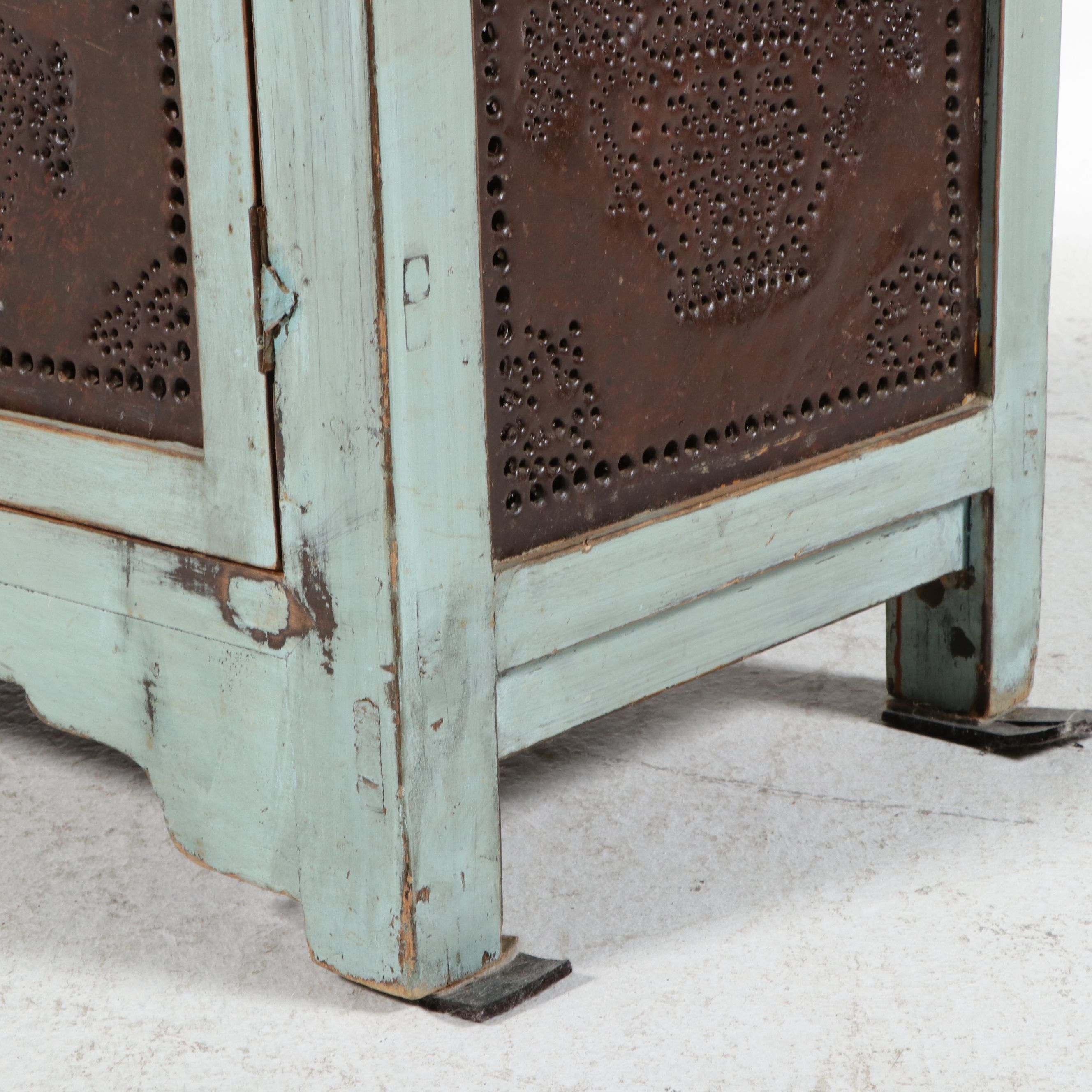 American Primitive Painted Pie Safe with Punched Tin Doors | EBTH
