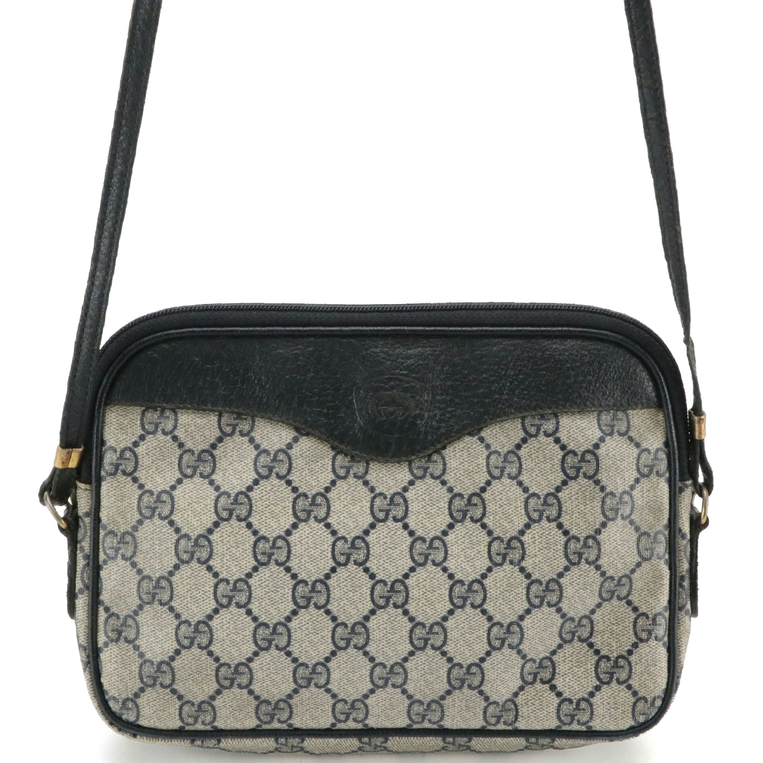 Gucci Interlocking GG Crossbody Pouch Bag in Navy GG Supreme Canvas | EBTH