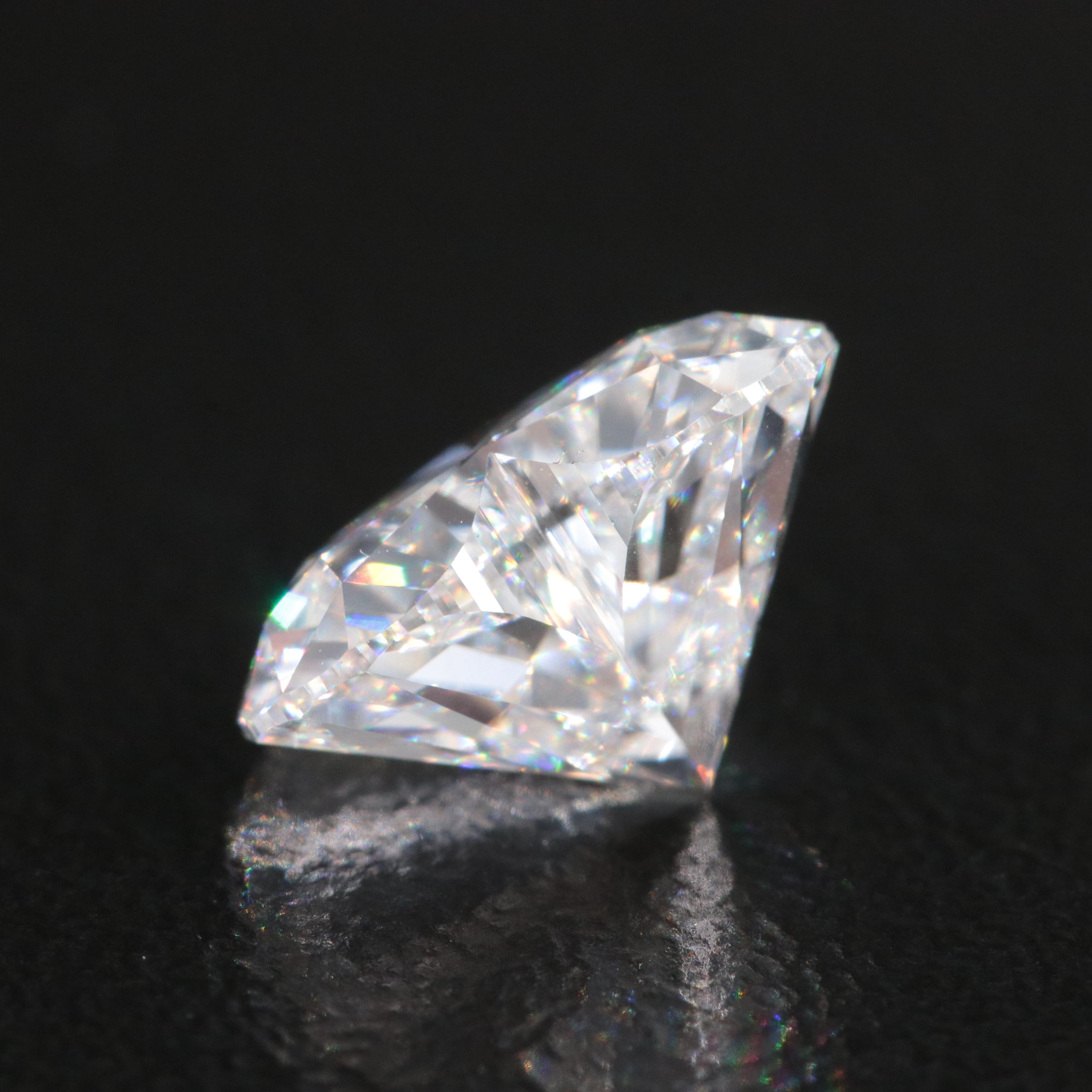 Loose 2.40 CT Lab Grown Diamond with IGI Report | EBTH