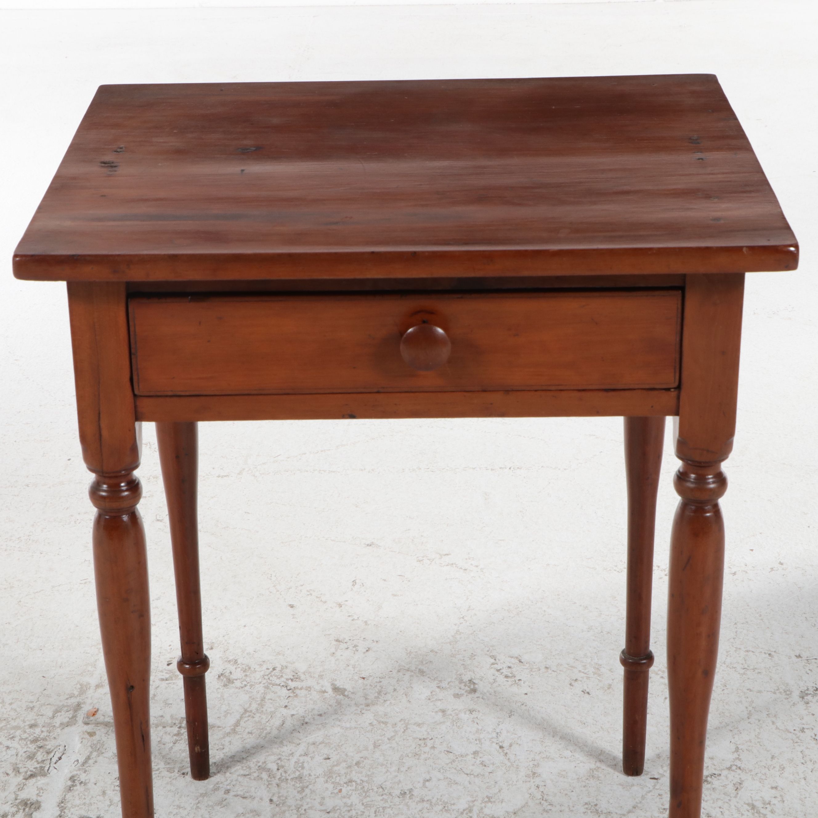 Sheraton Style Cherry Side Table | EBTH