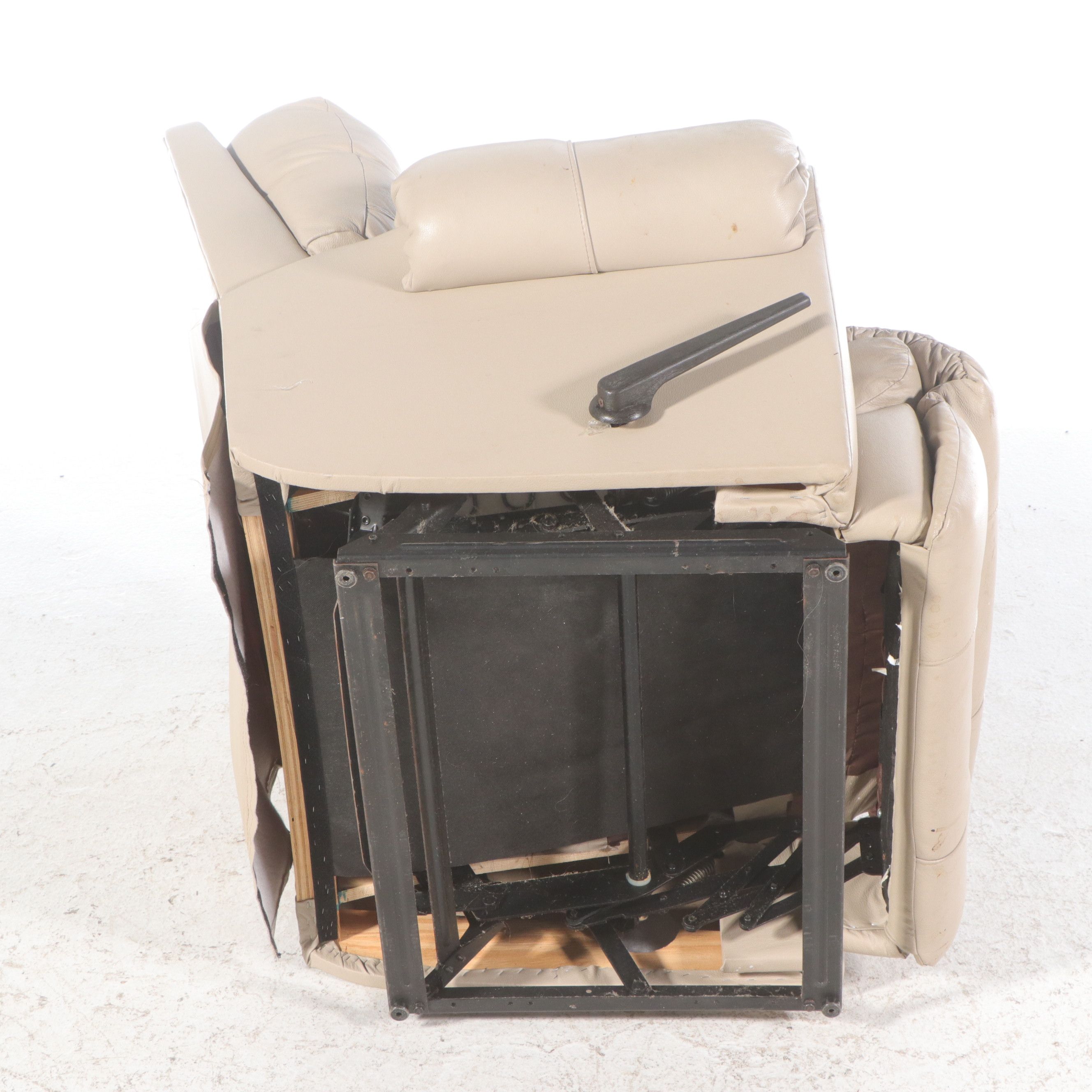 Overstuffed Leather Recliner | EBTH