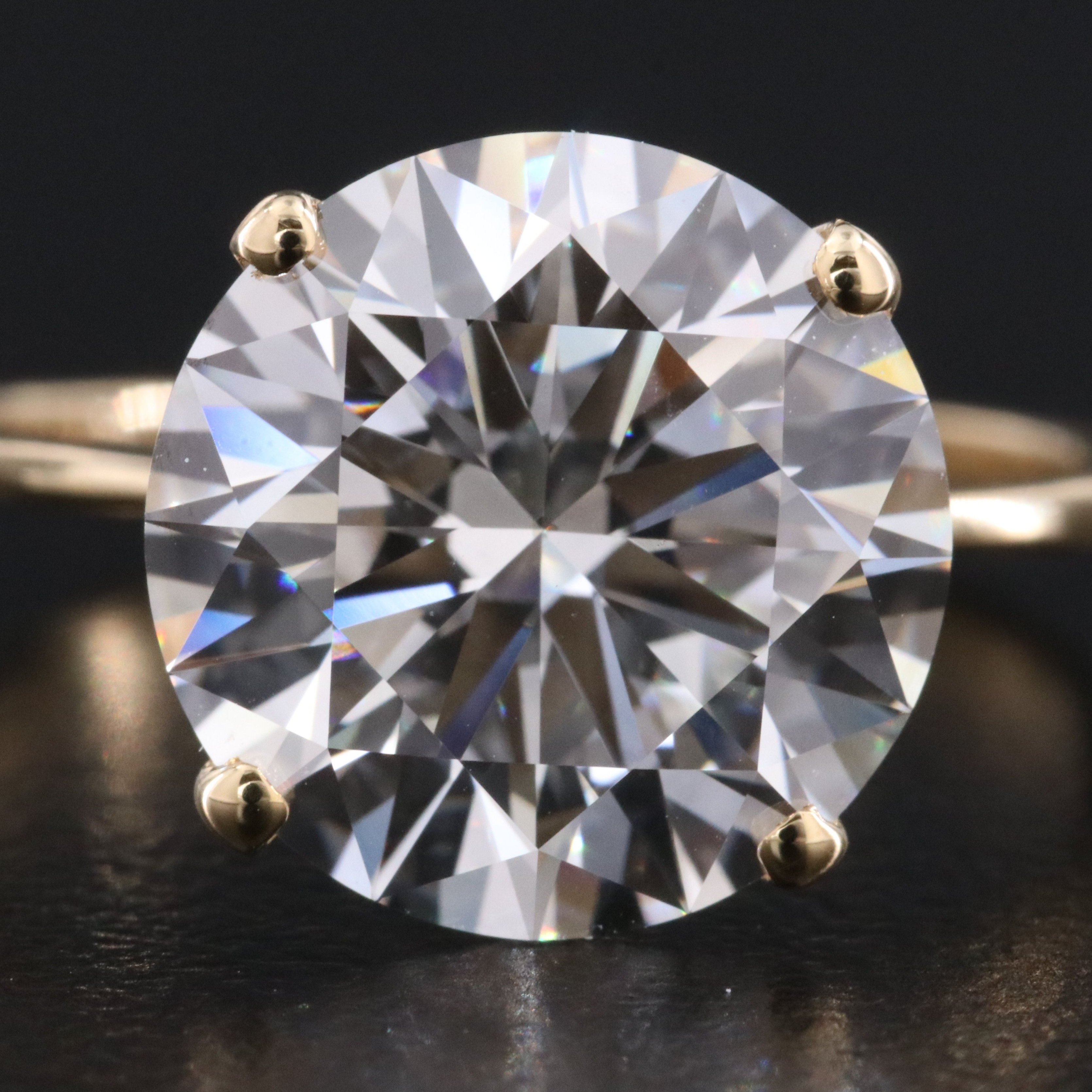 18K 5.09 CT Lab Grown Diamond Solitaire Ring with IGI Report | EBTH