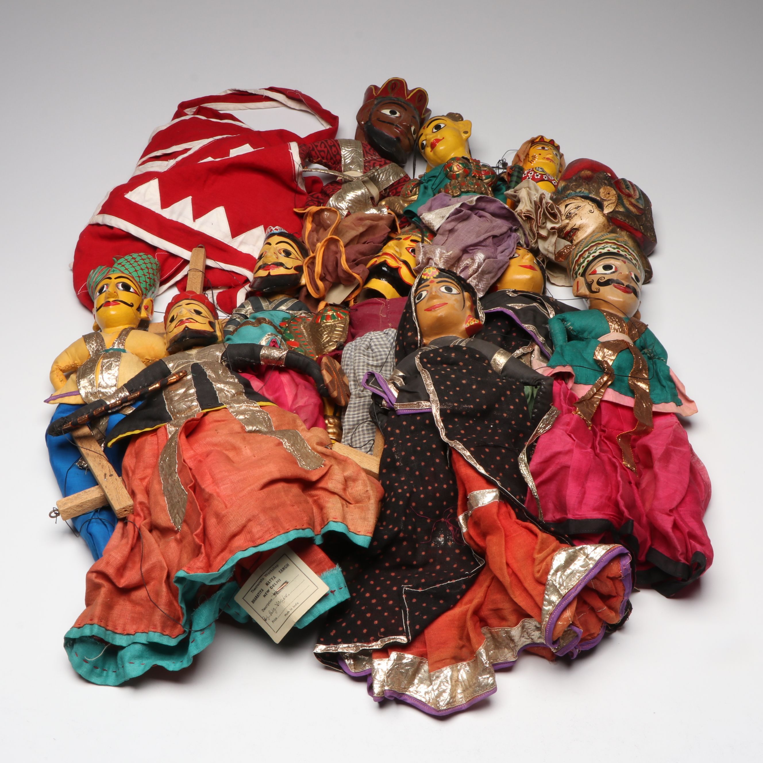 Bharatiya Natya Sangh Theatercrafts Workshop Handmade Indian Wood ...