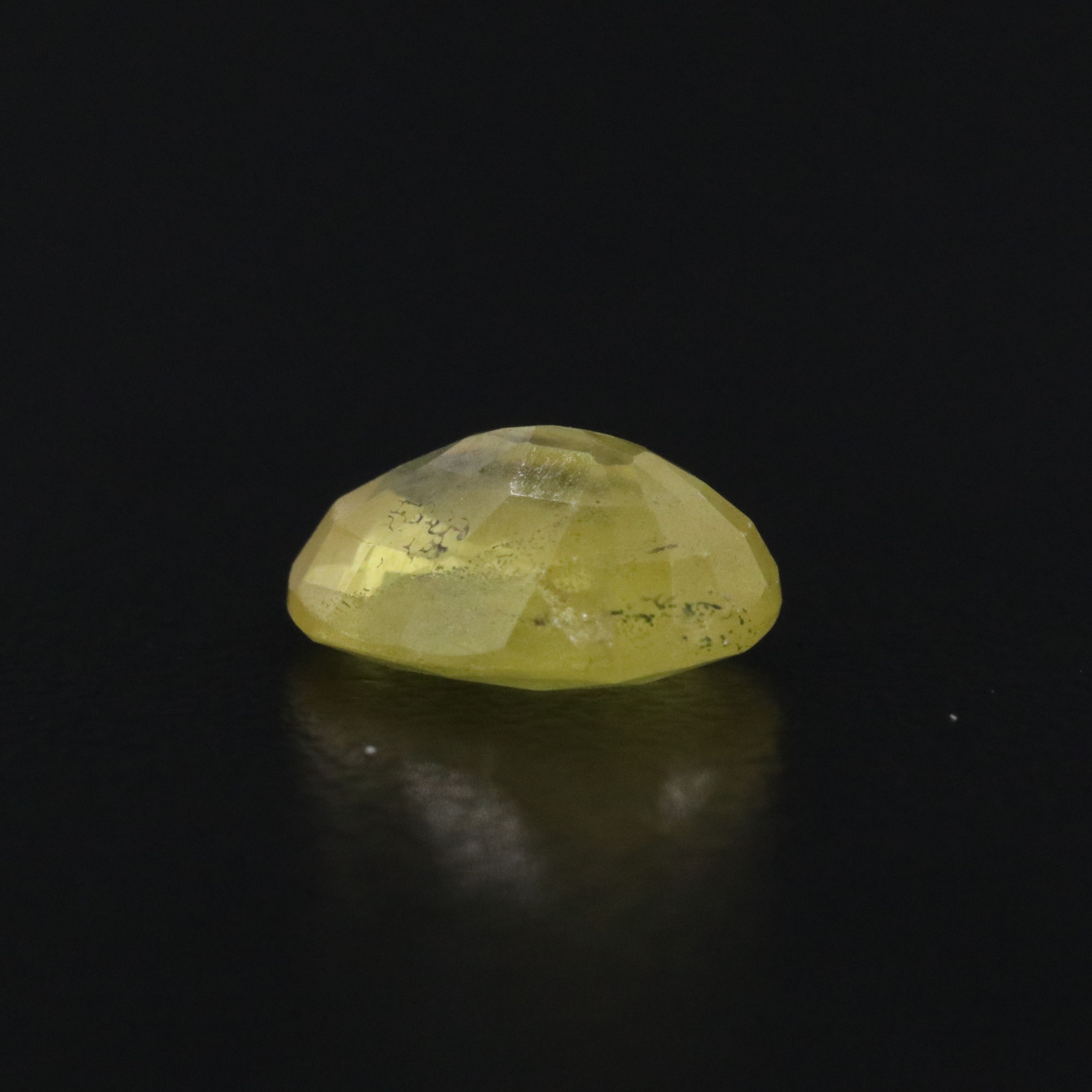 Loose 2.50 CT Yellow Sapphire | EBTH