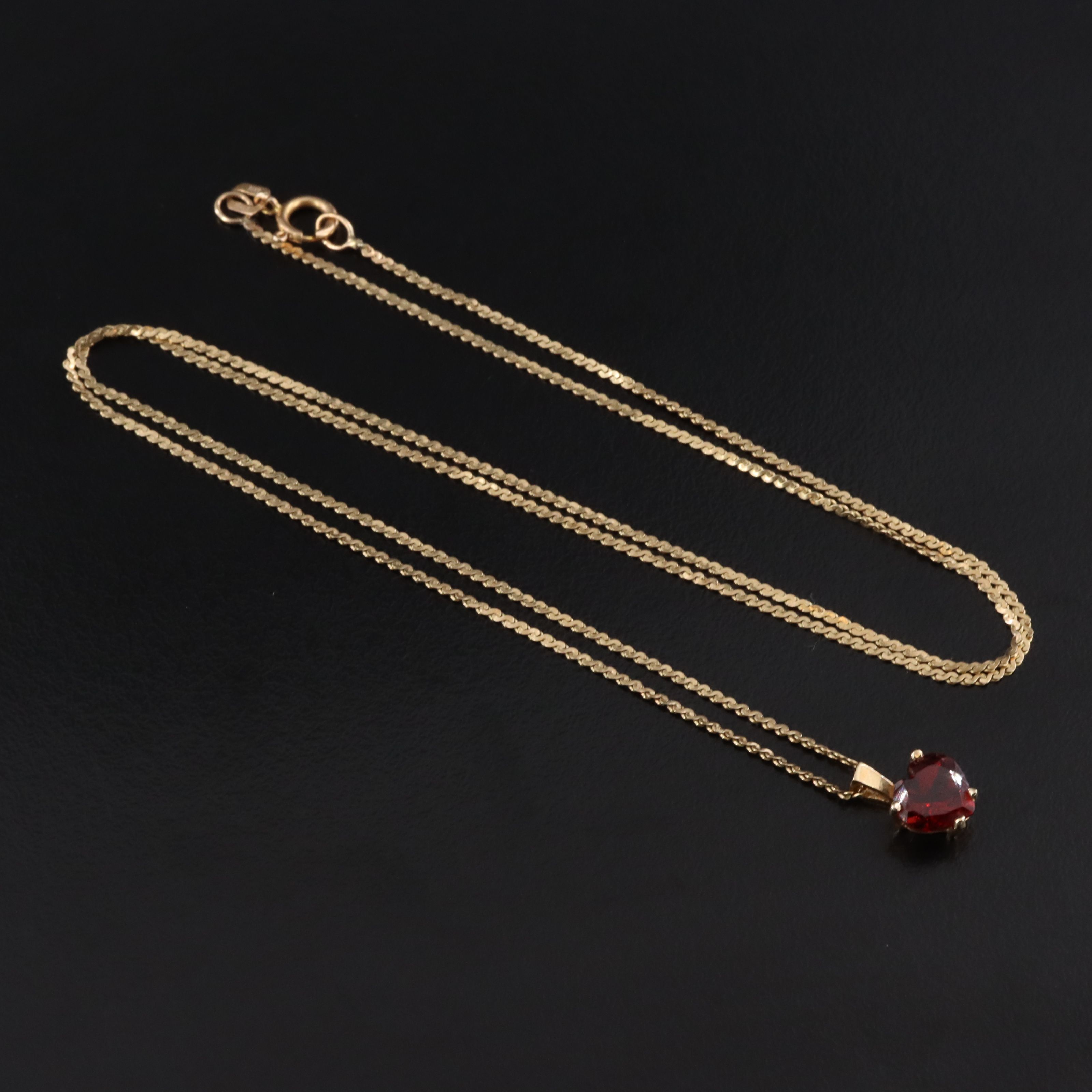 10K Garnet Heart Pendant with Italian 14K Serpentine Chain | EBTH