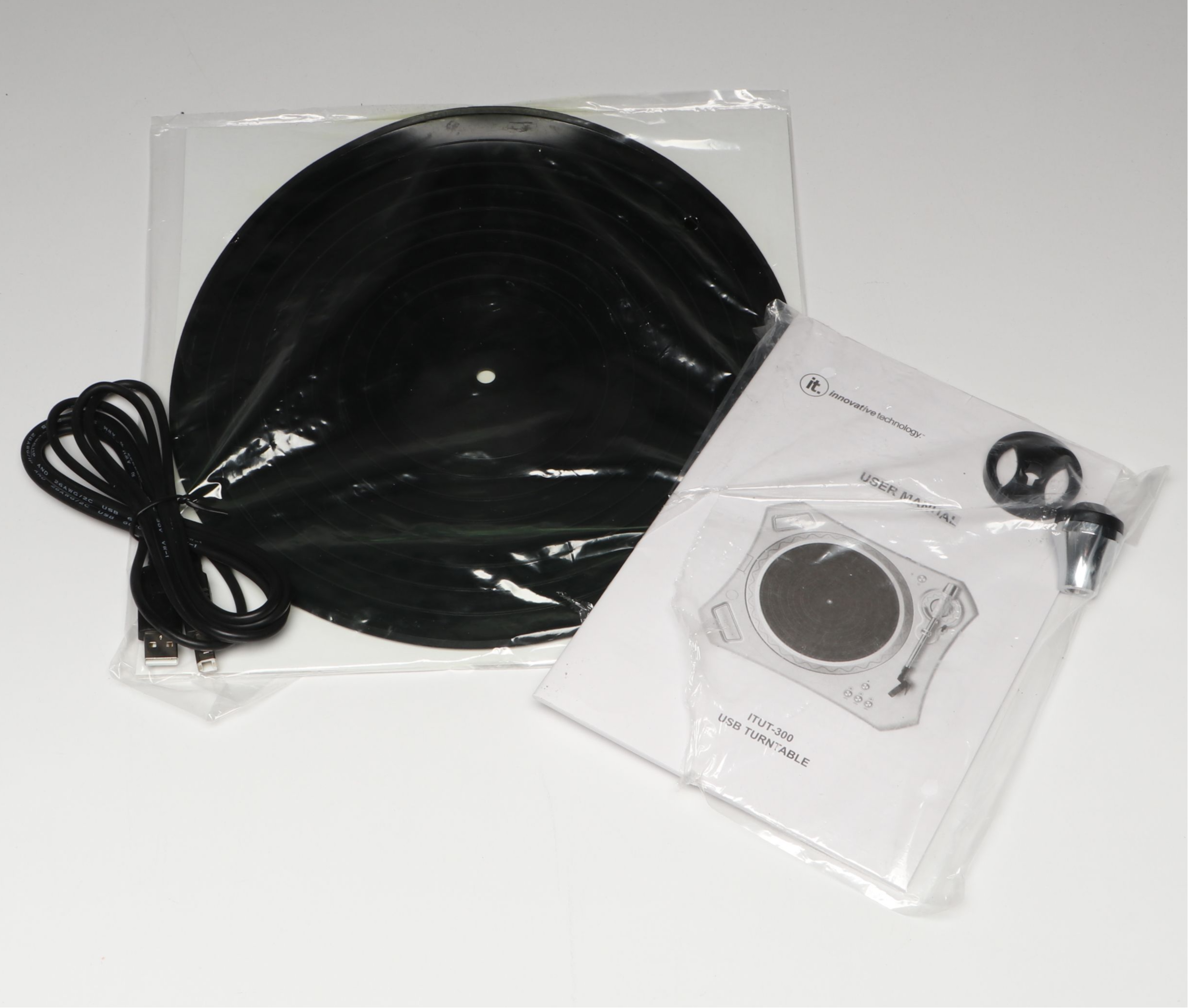 Innovative Technology Vinyl to Digital USB Turntable | EBTH