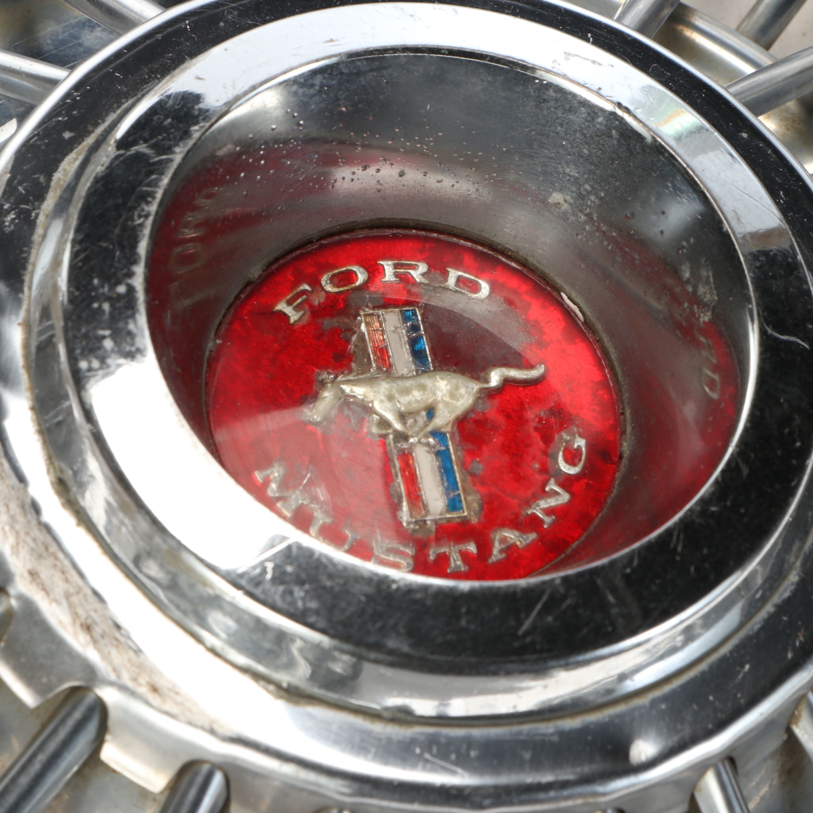 Ford Mustang Wire Hubcaps | EBTH