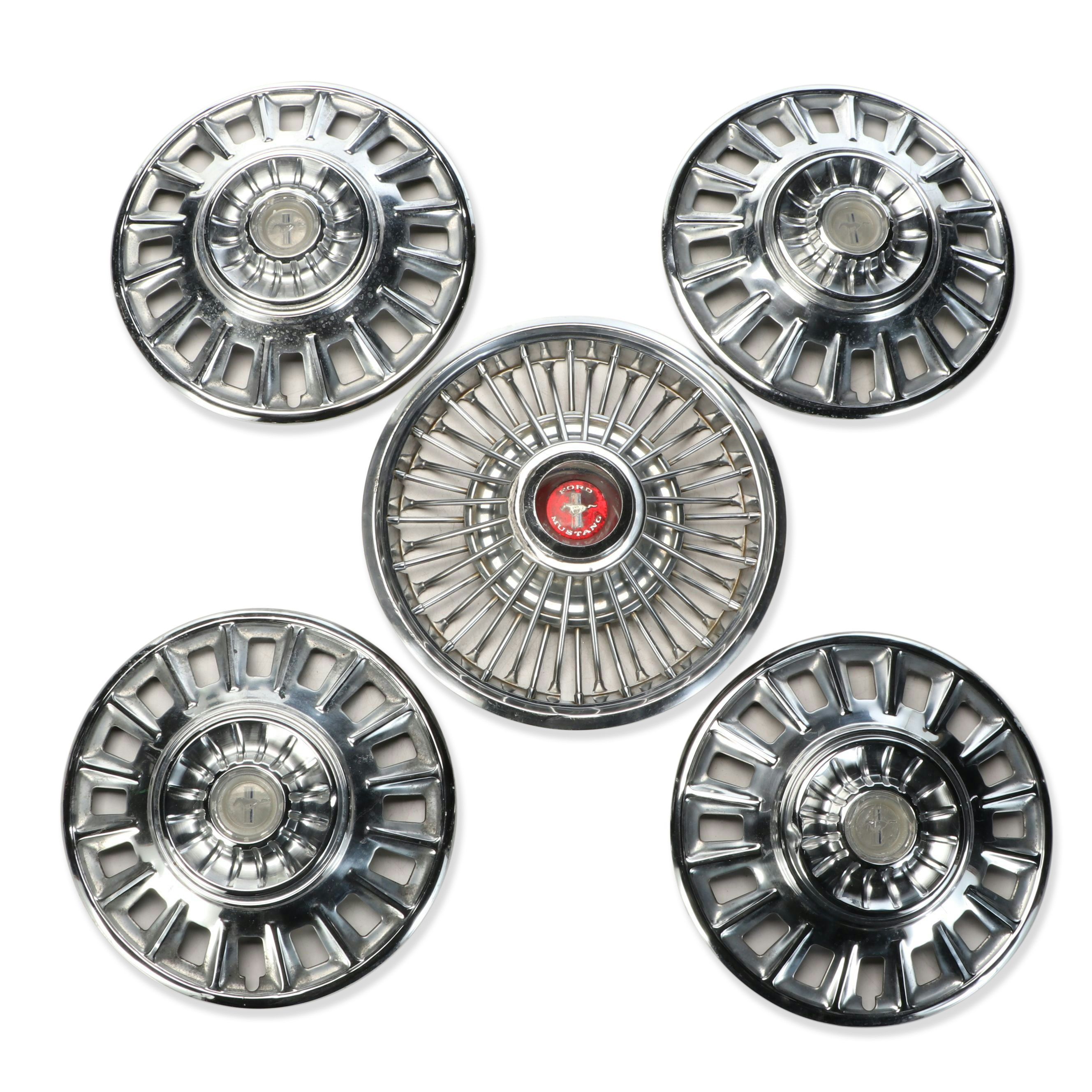 Ford Mustang Wire Hubcaps | EBTH