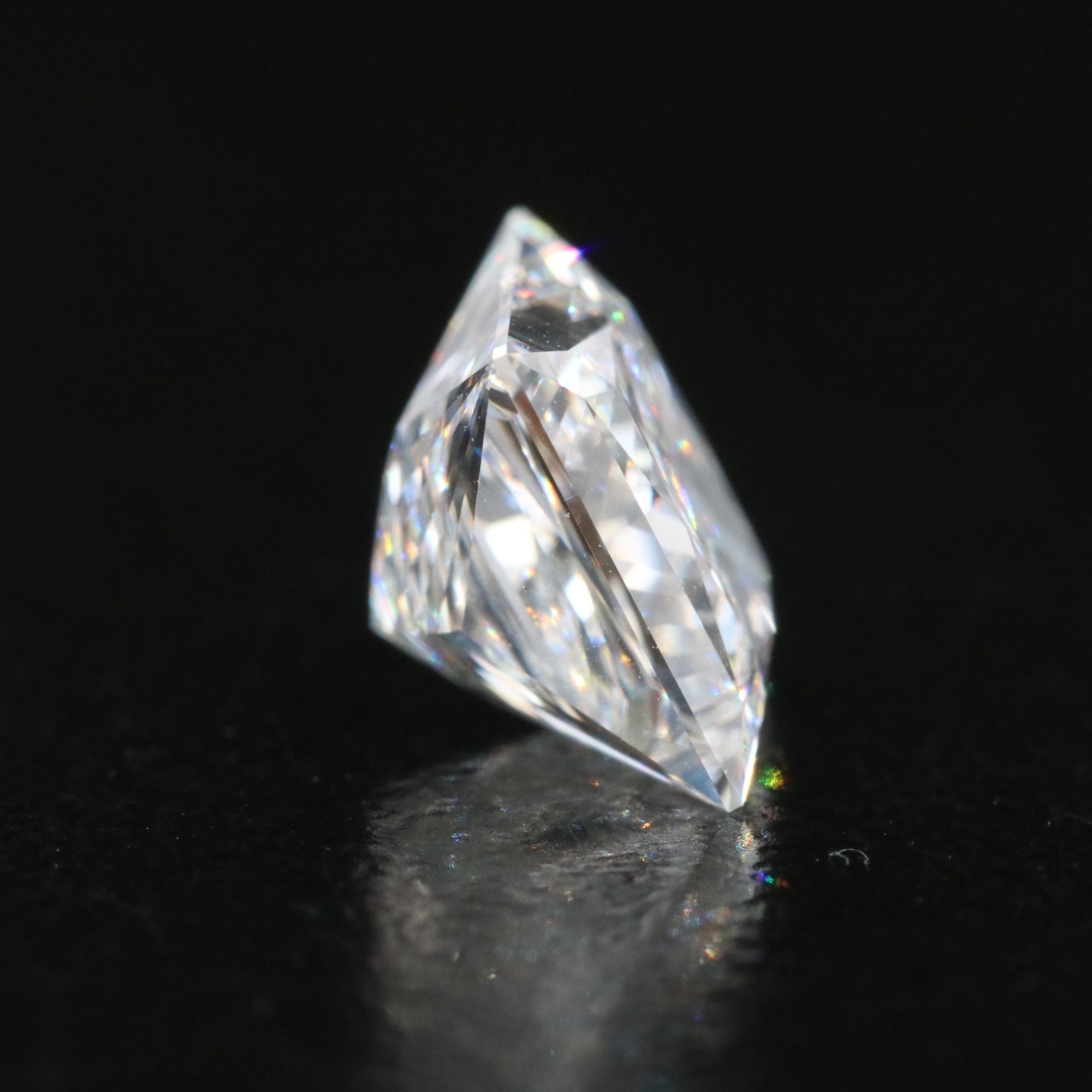Loose 1.91 CT Lab Grown Diamond with IGI Report | EBTH