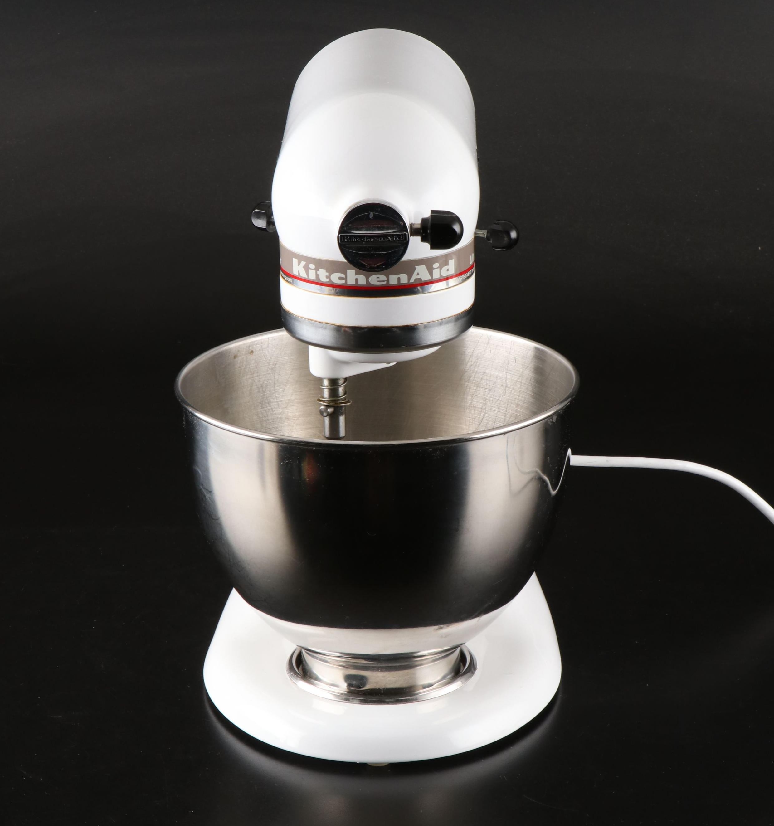 KitchenAid Tilt-Head White Household Stand Mixer, 21st Century | EBTH