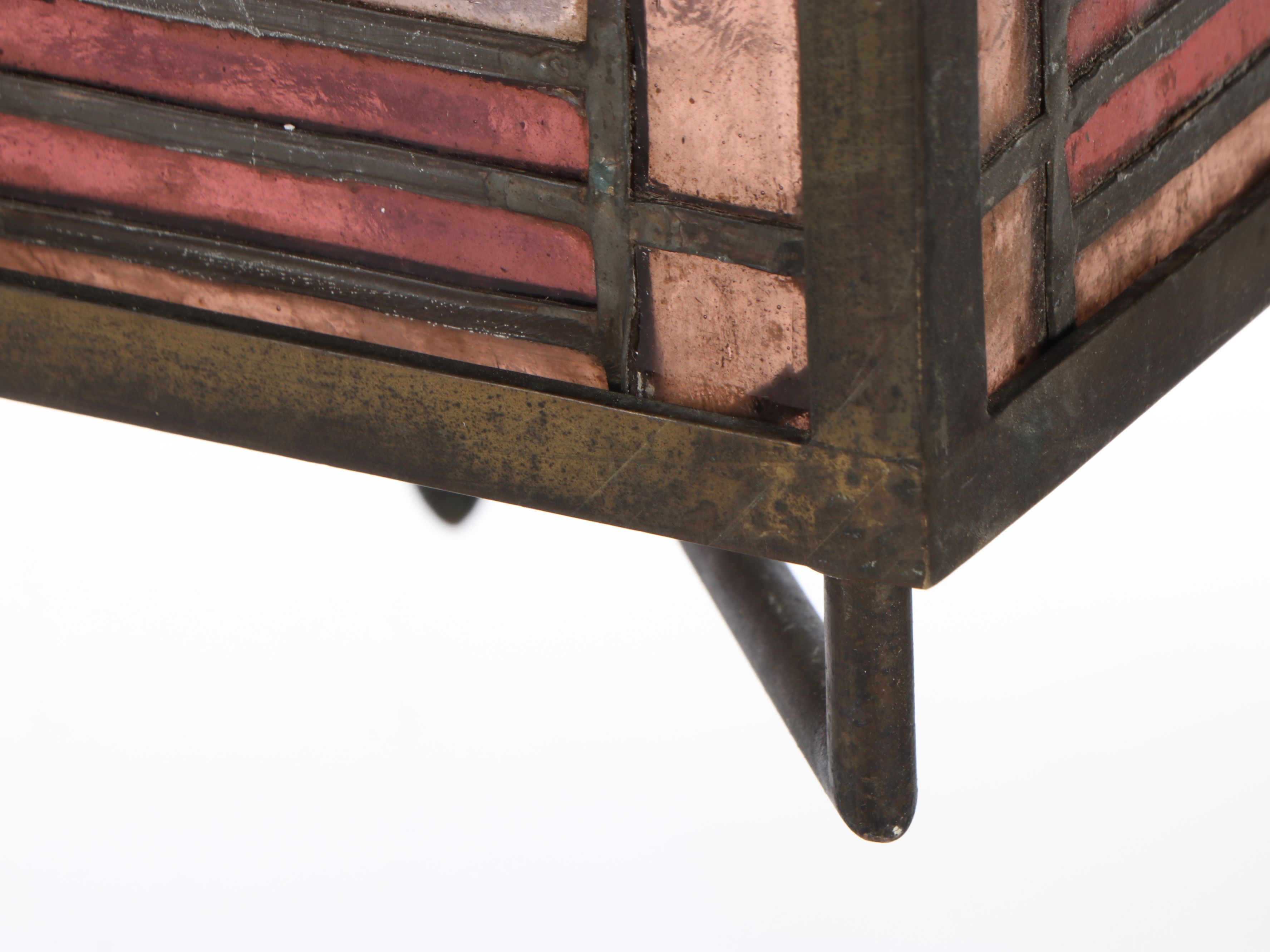 Arts and Crafts Style Stained Glass Pendant Light | EBTH